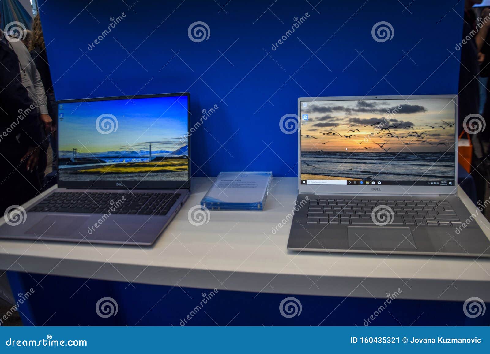 Dell Inspiron Laptop Computers at IFA 2019 Editorial Photo - Image of ...