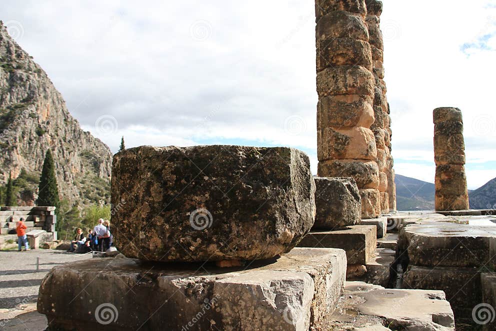 Oracle at Delphi, editorial photography. Image of greece - 107864997