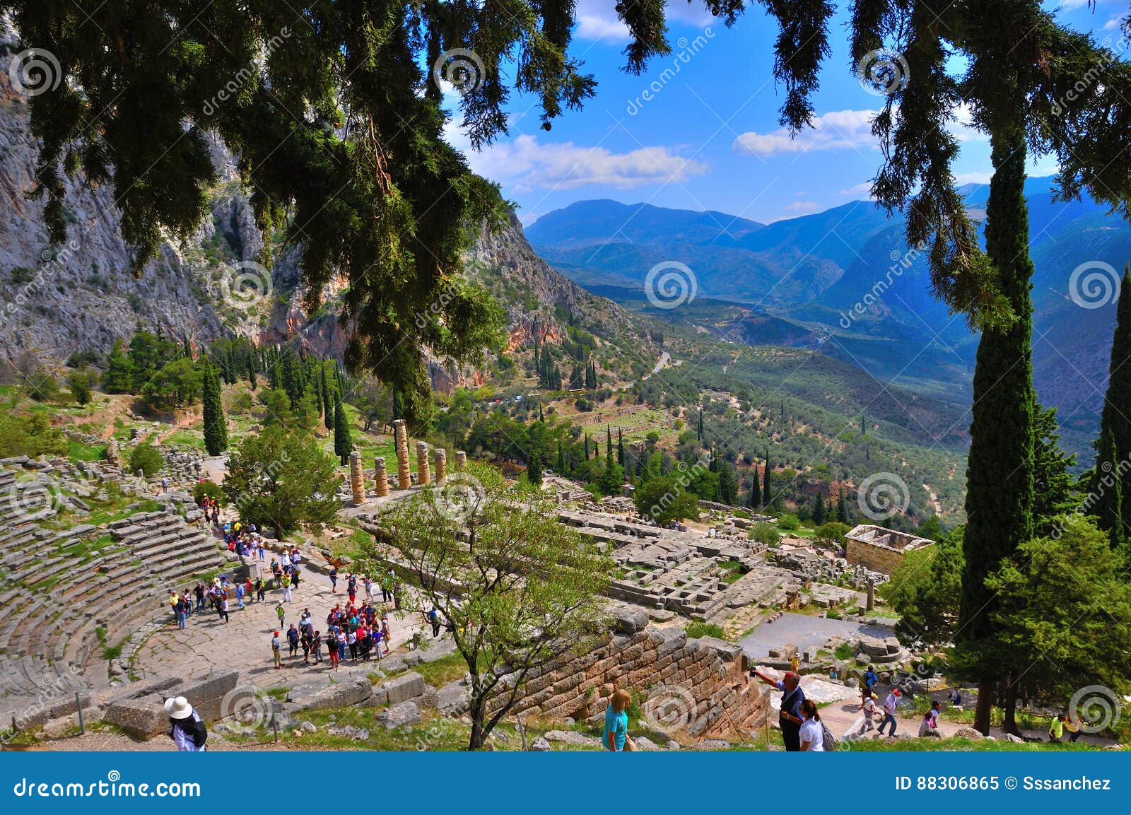 Delphi ruins in greece editorial image. Image of culture - 88306865