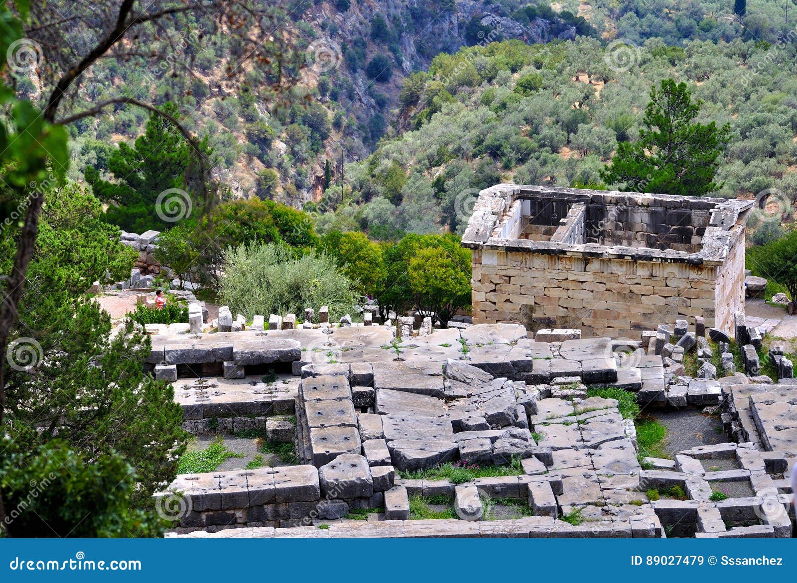 Delphi ruins in greece stock image. Image of architecture - 89027479