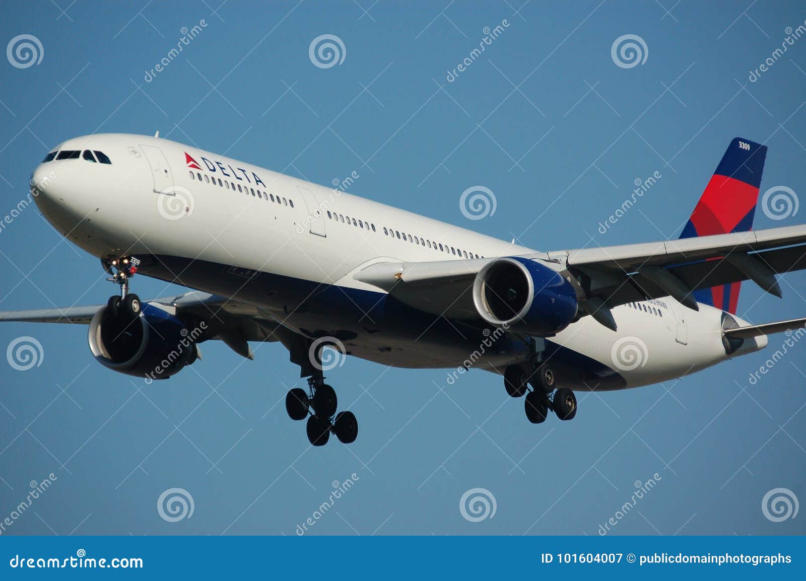 Delta Airline Fleet Picture. Image: 101604007