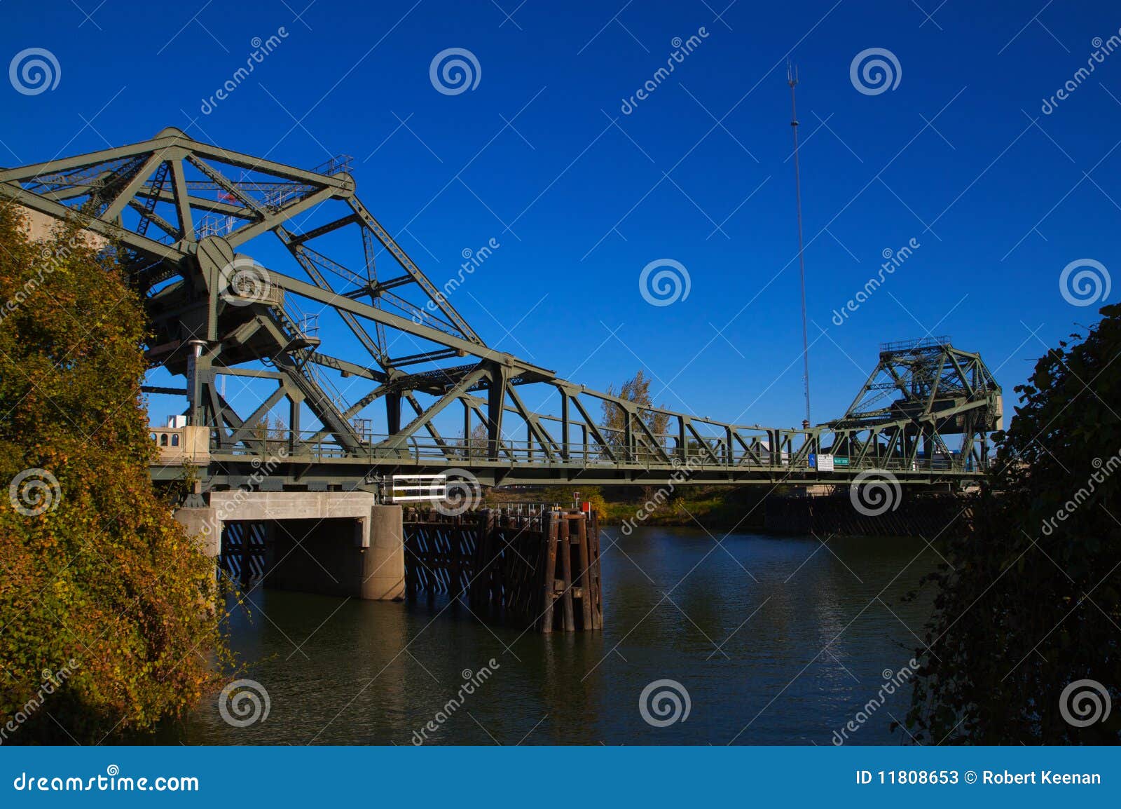 Delta Bridge Walnut Grove stock image. Image of bridge - 11808653