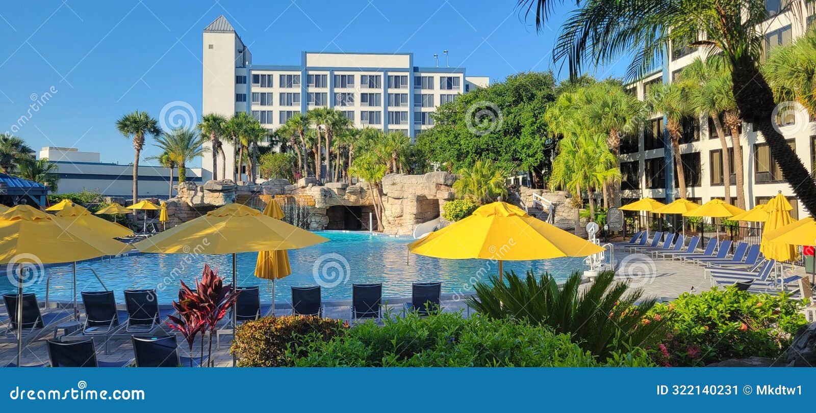 Delta Hotel by Marriott Orlando Florida Poolside Editorial Photo ...