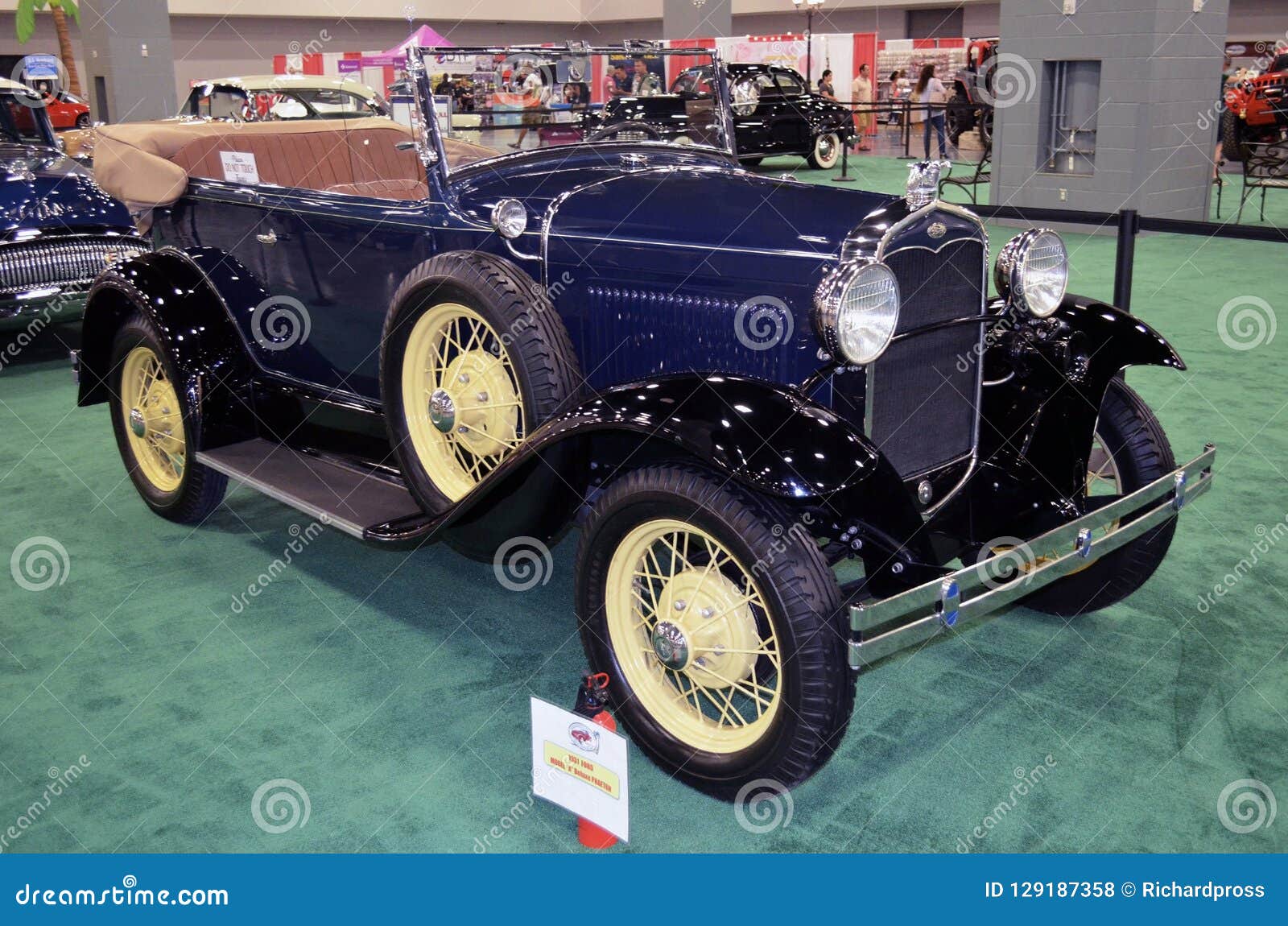 1931 a Deluxe Modelo Ford Phaeton Foto de Stock Editorial - Imagem de ...