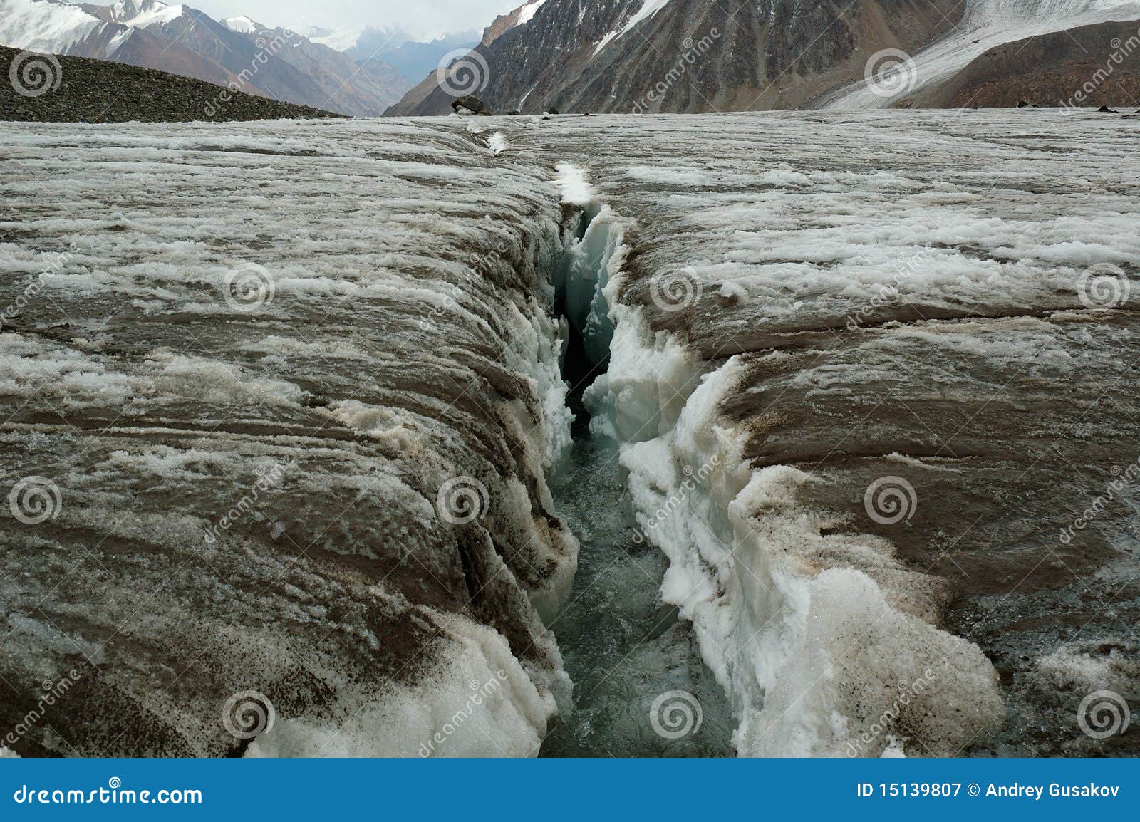 Demarcation point stock image. Image of mountain, division - 15139807