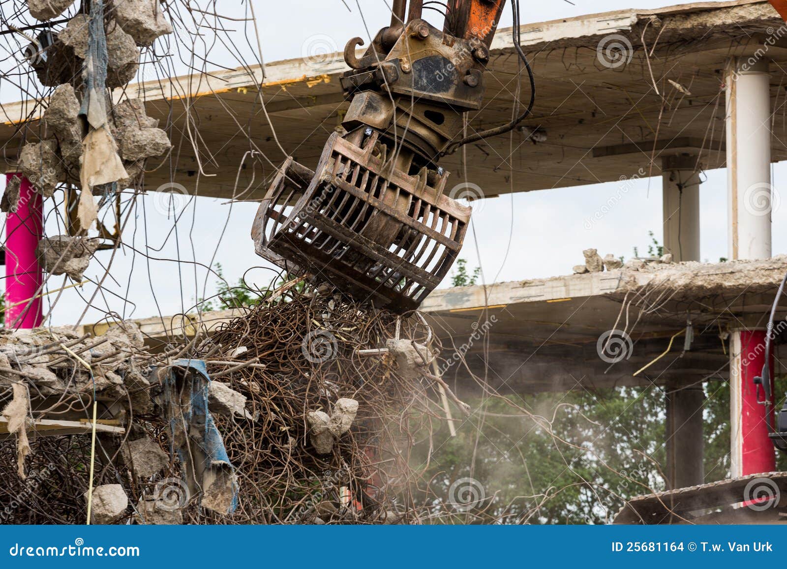 Demolition of a Concrete Building Stock Photo - Image of architecture ...