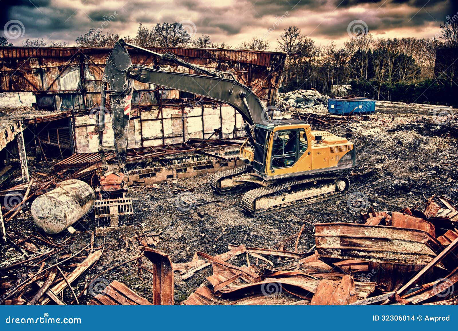 Demolition crane stock photo. Image of vessel, water - 32306014