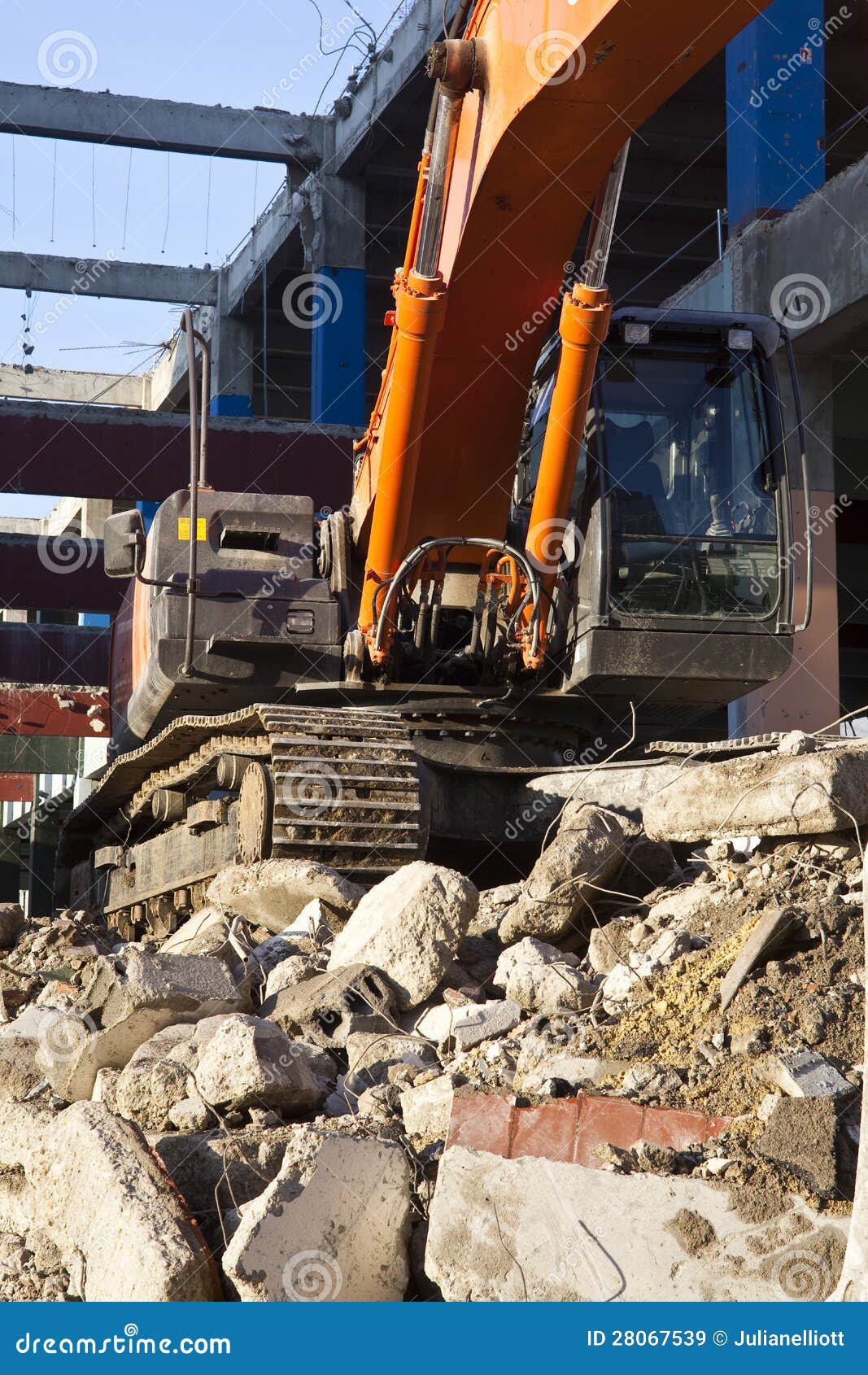 Demolition digger stock image. Image of move, engineering - 28067539