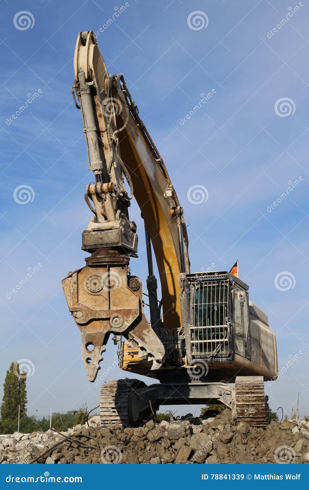 Demolition excavator stock image. Image of construction - 78841339