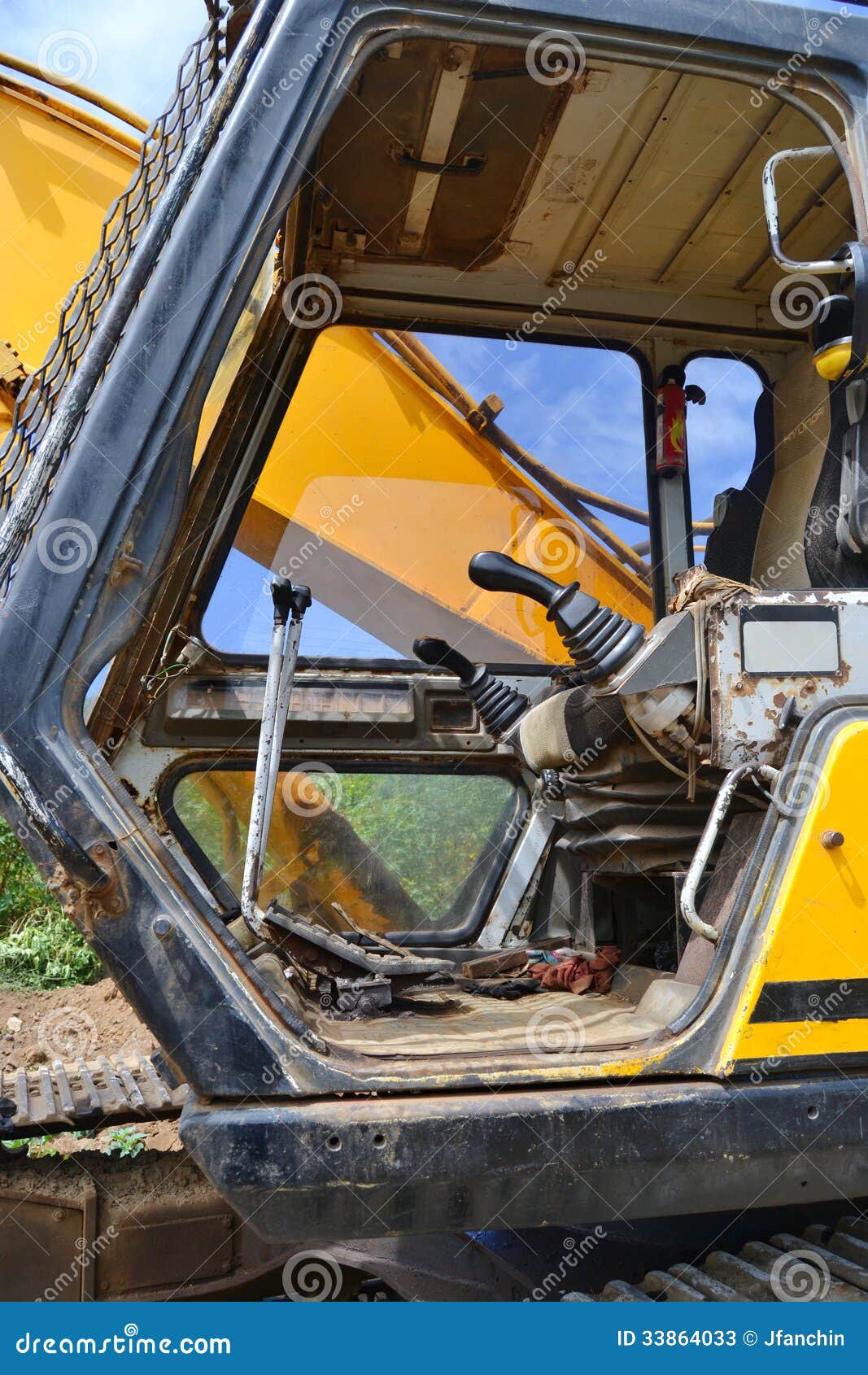 Demolition machine stock image. Image of dump, construction - 33864033