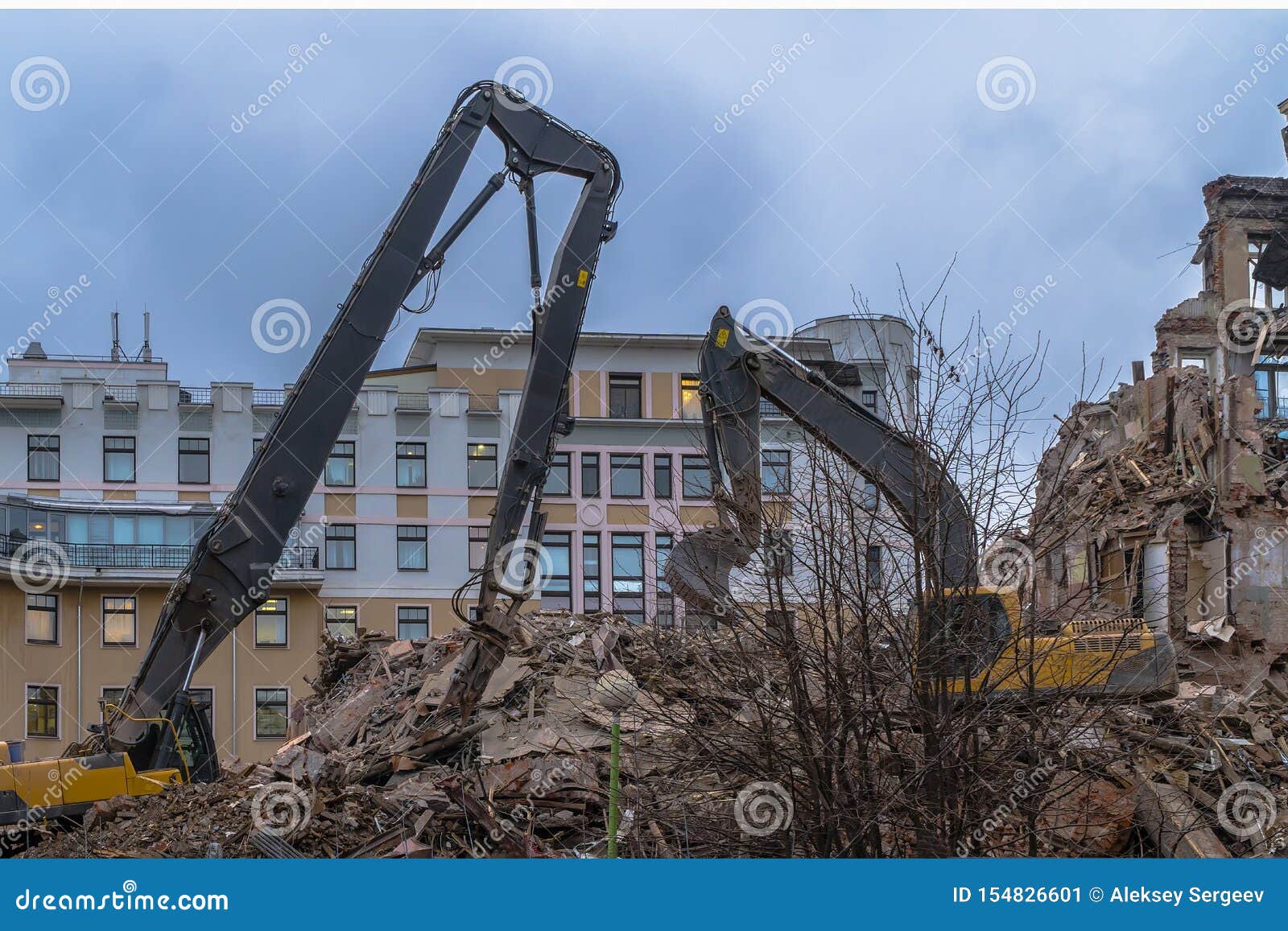 Demolition of a Multi-storey Building with Hydraulic Shears, for Future ...