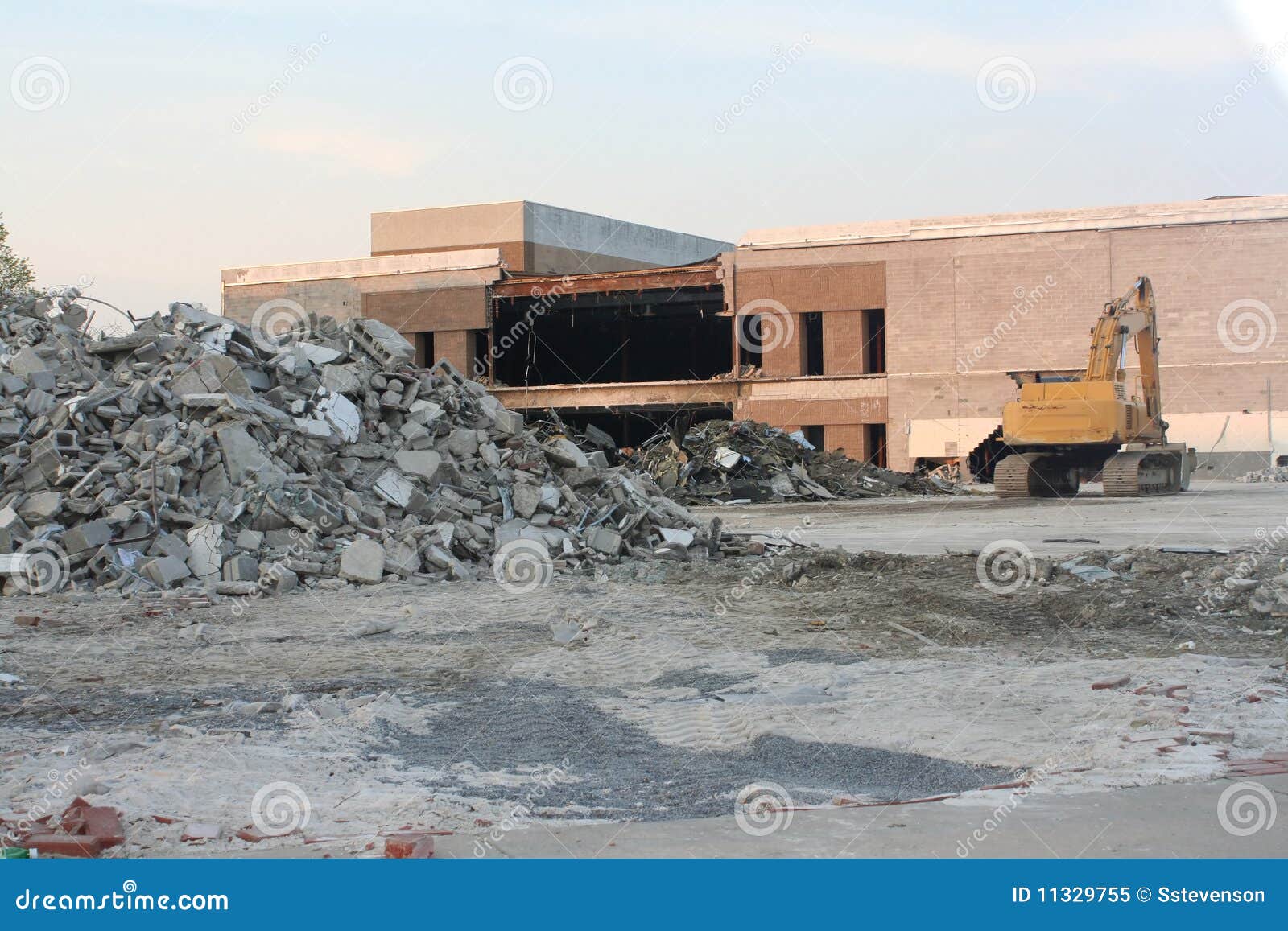 Demolition Site stock image. Image of crumbled, deconstruction - 11329755