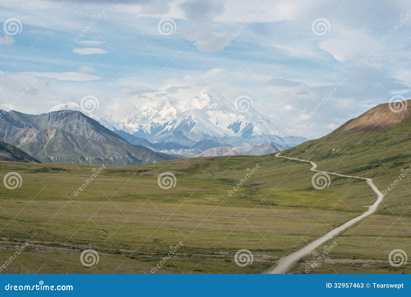 Denali (el monte McKinley) imagen de archivo. Imagen de congelado ...