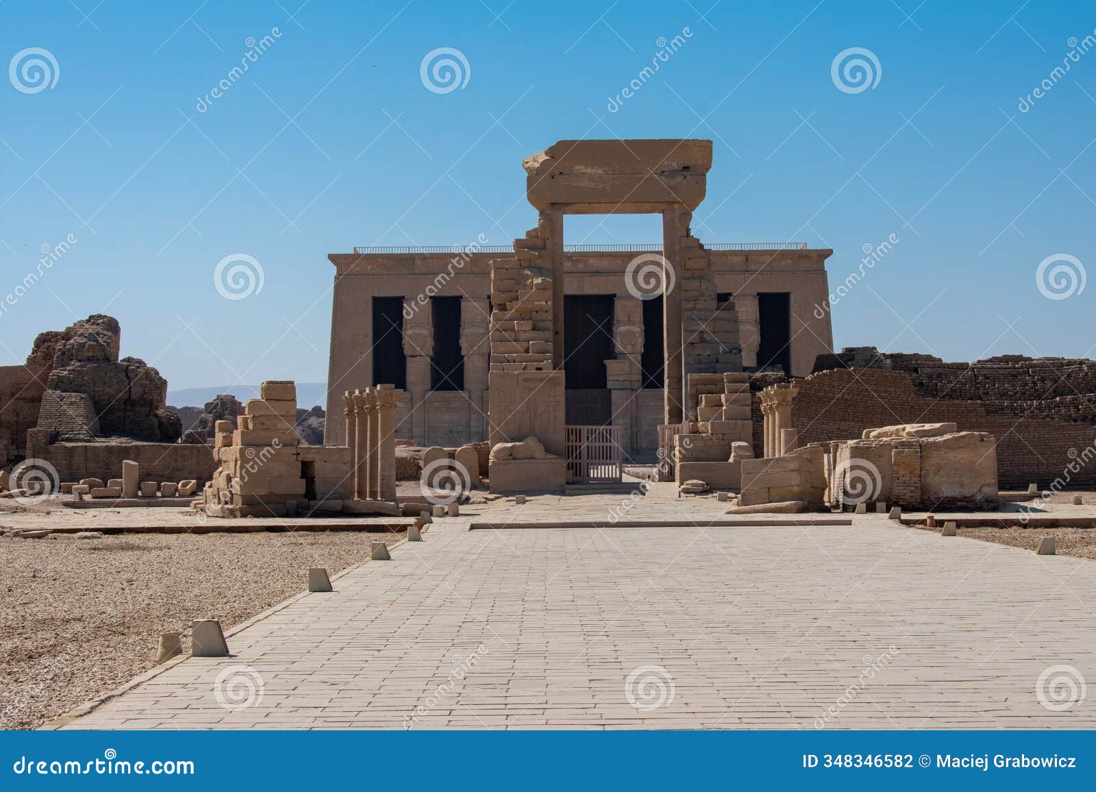 14.1.24 Dendera, Egypt: Temple Of Hathor At Dendera Temple Complex. The ...