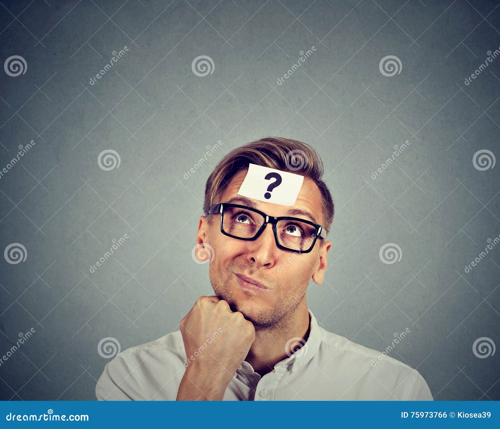 Denkender Mann Mit Fragezeichen Stockfoto - Bild von zweifel, gesicht ...