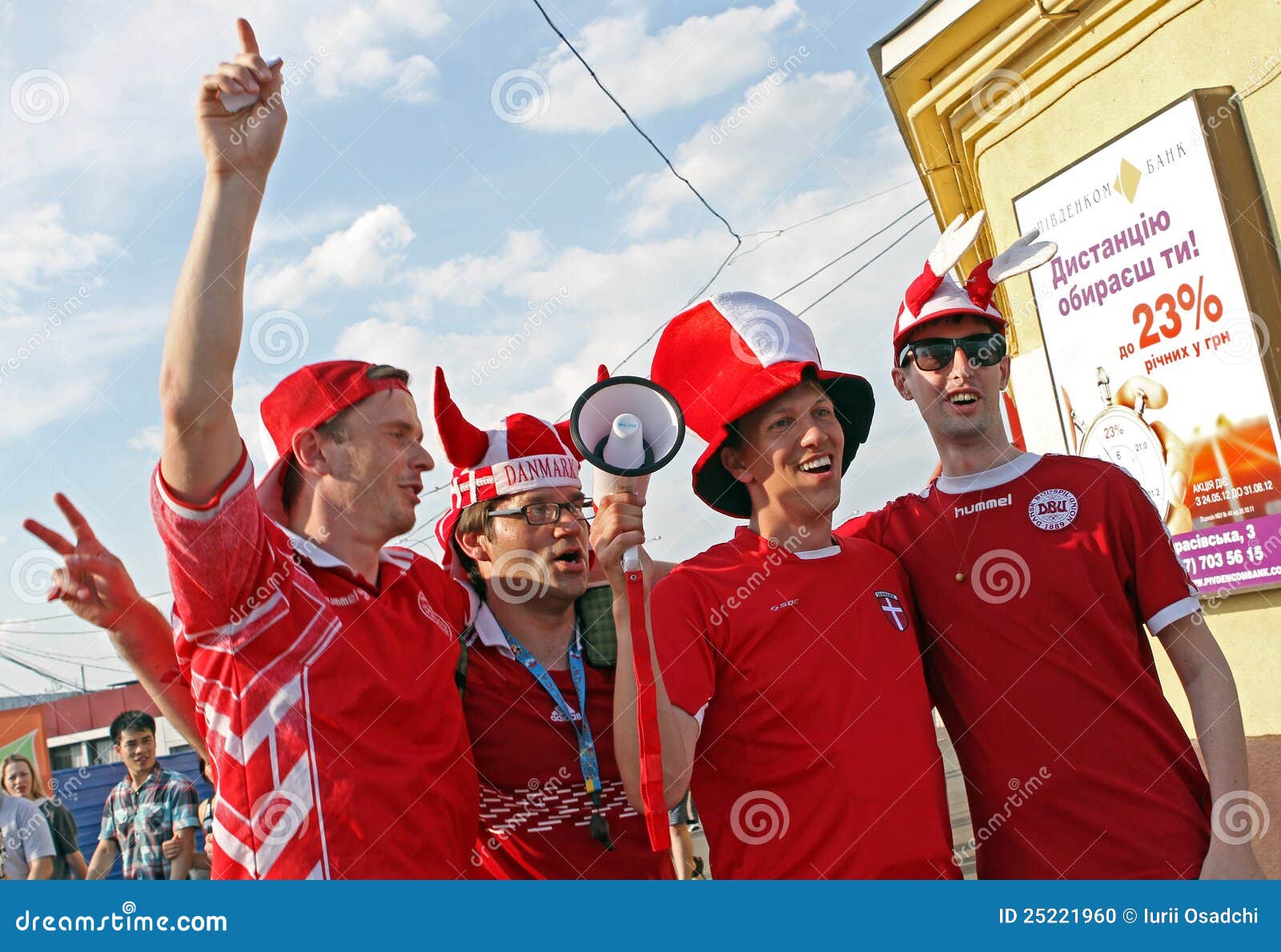 Denmark football fans editorial image. Image of footballer - 25221960