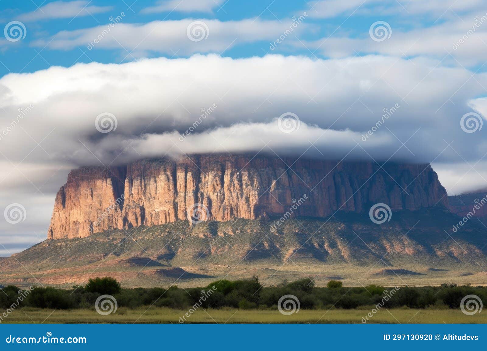 Dense Cloud Cover Over Flat-topped Rock Formation Stock Photo - Image ...