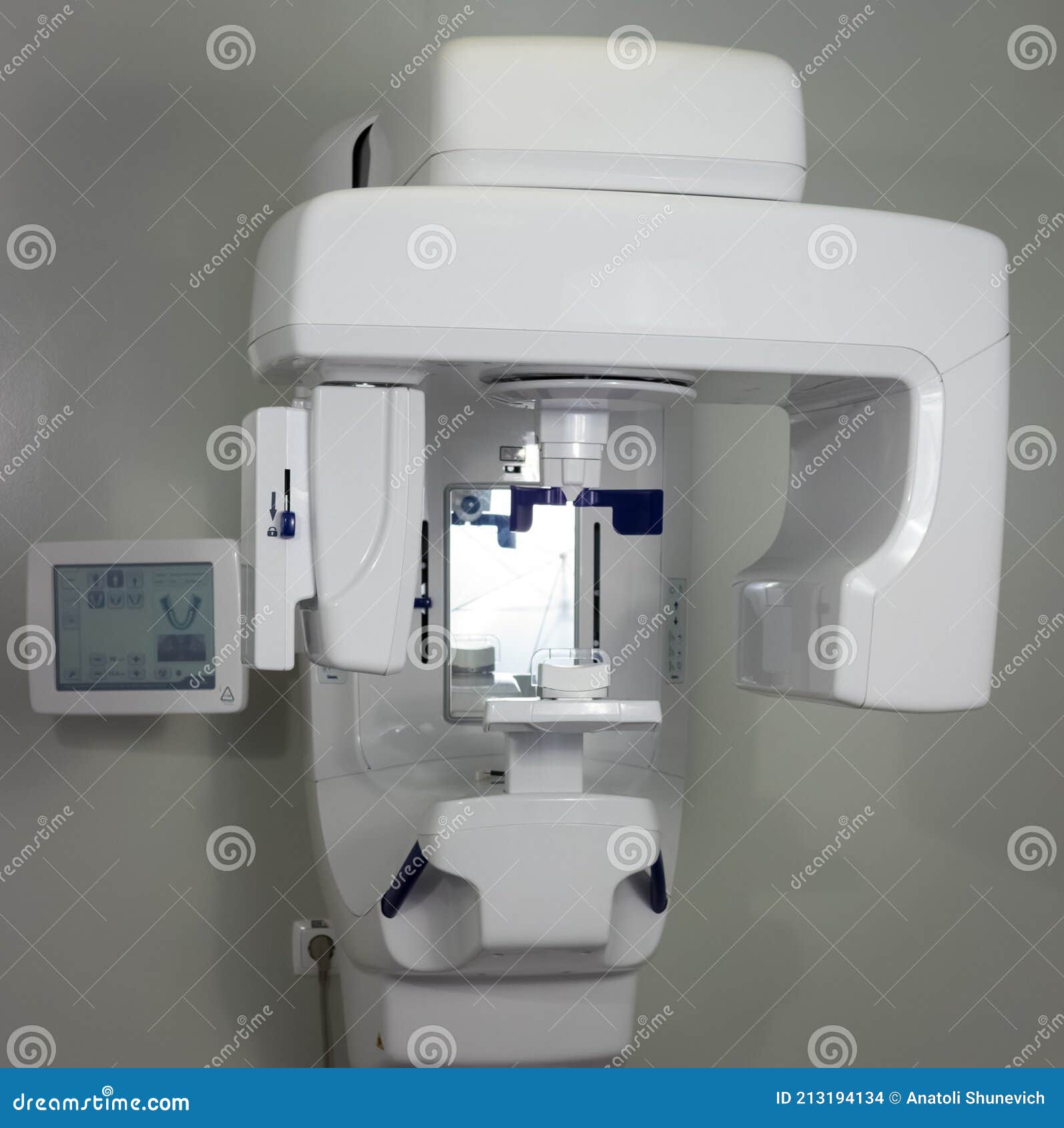 Dental Digital Tomography X-ray Teeth Creating a Panoramic Picture of ...