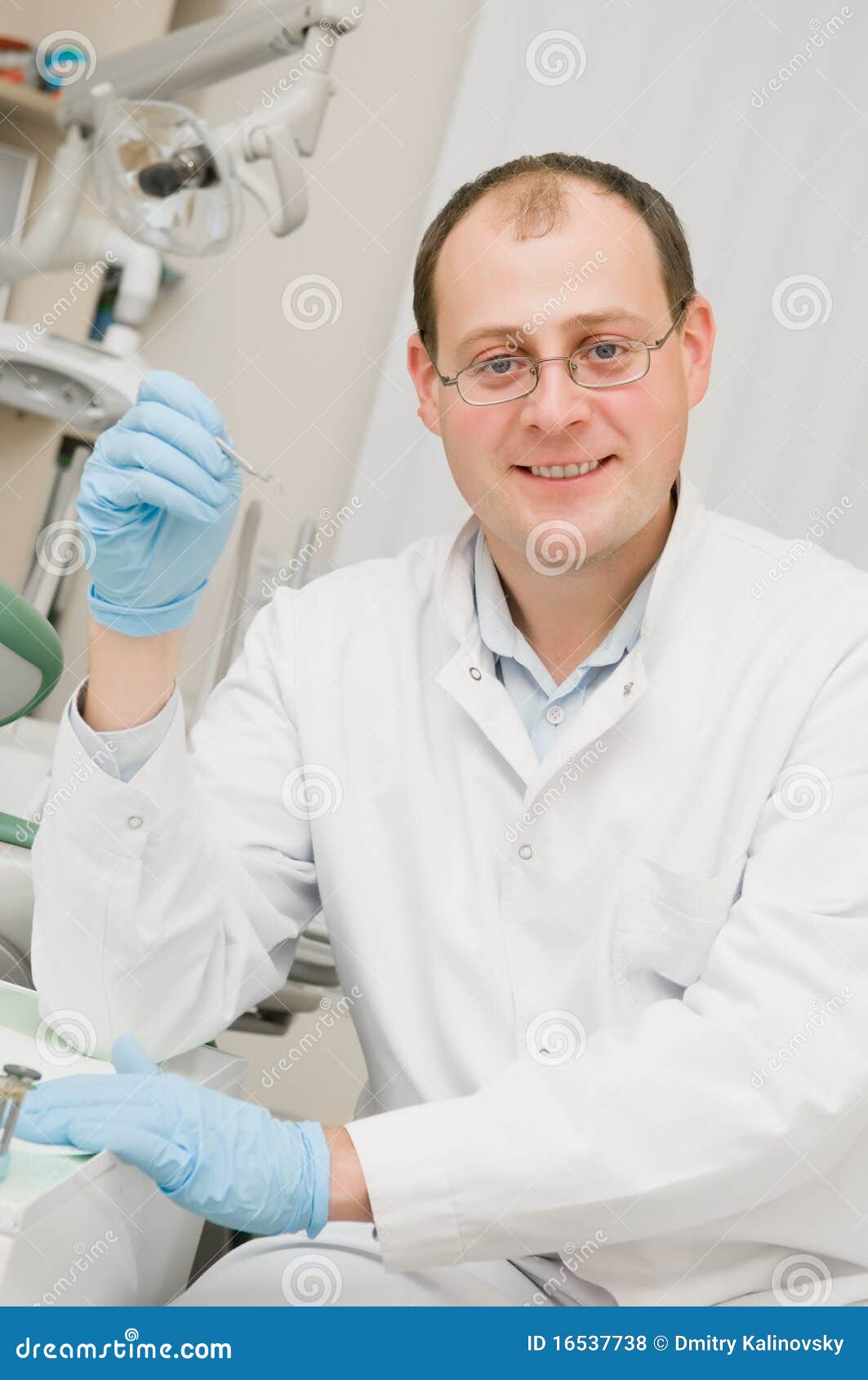 Dentist doctor man stock photo. Image of drilling, examine - 16537738