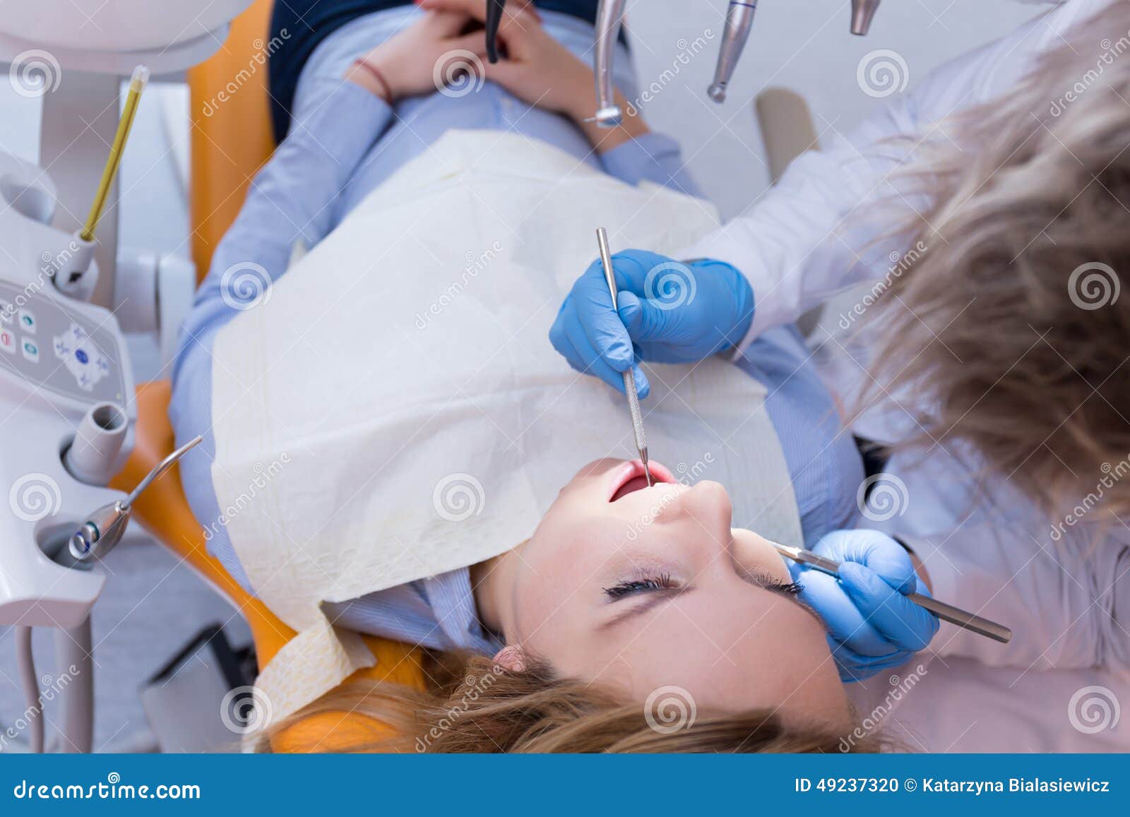 Dentist Doing Dental Check-up Stock Photo - Image of health, examine ...