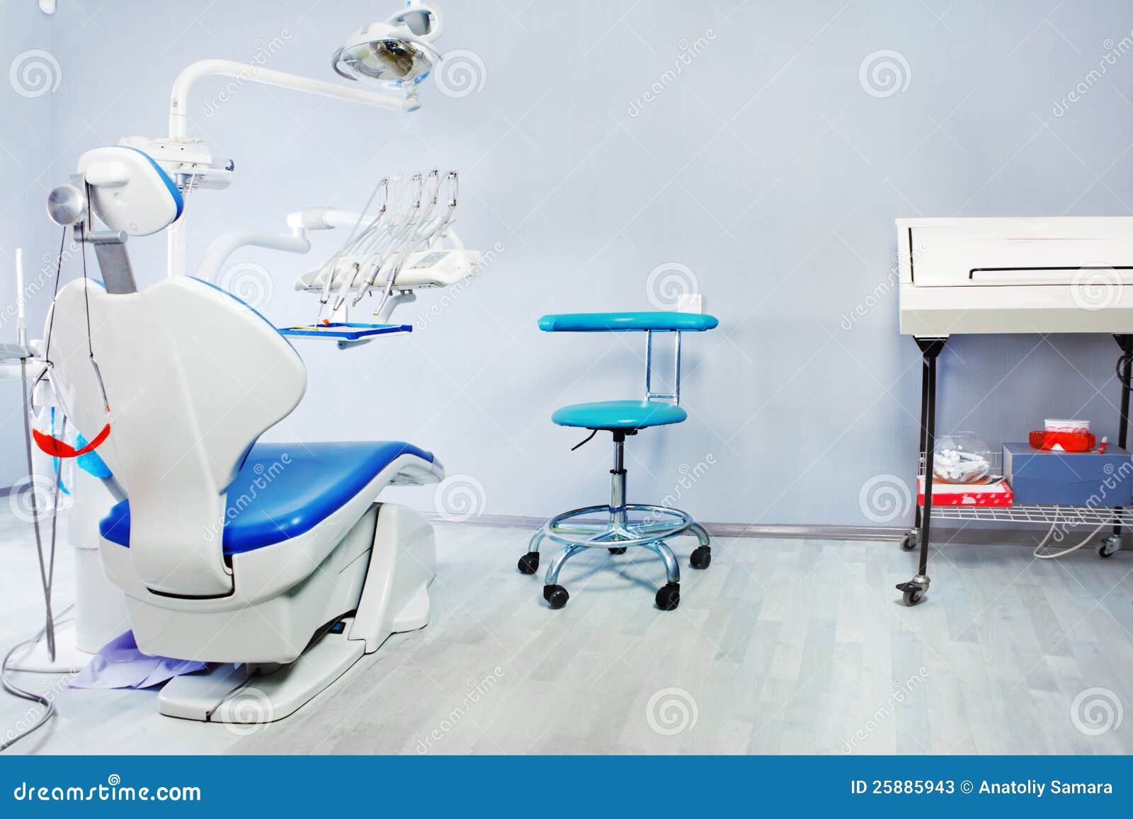 Dentist exam room stock image. Image of equipment, medic - 25885943
