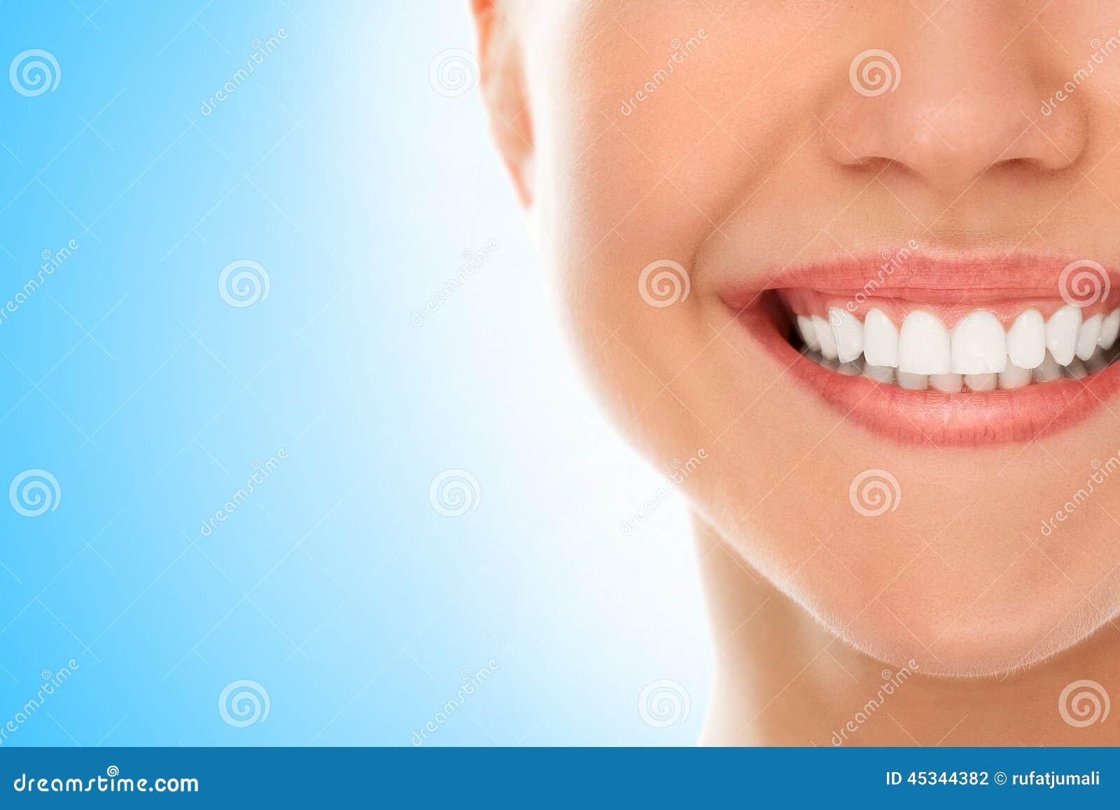 At a dentist with a smile stock photo. Image of healthy - 45344382