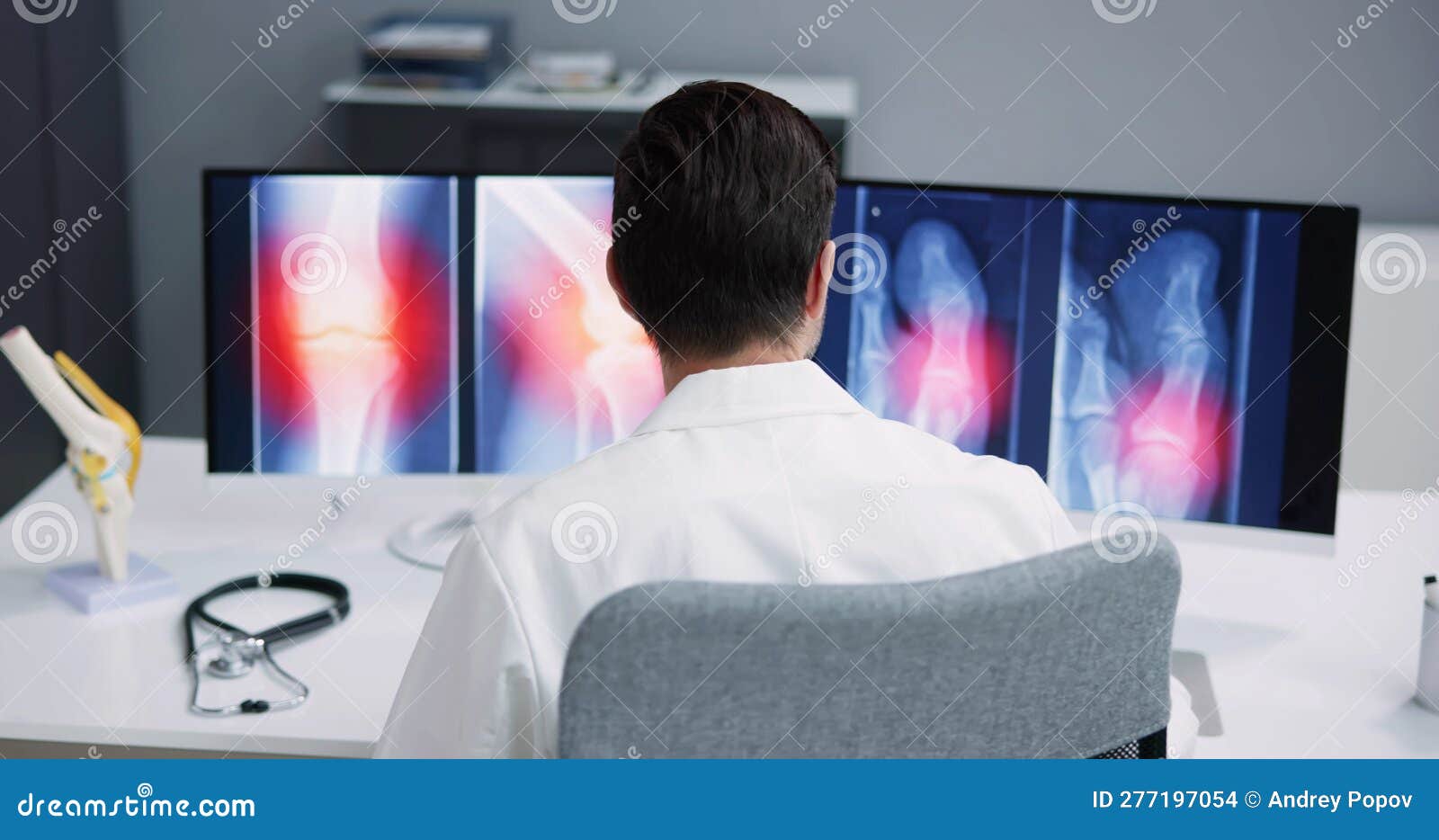 Dentist Using Computer Technology Dental Software Stock Photo - Image ...