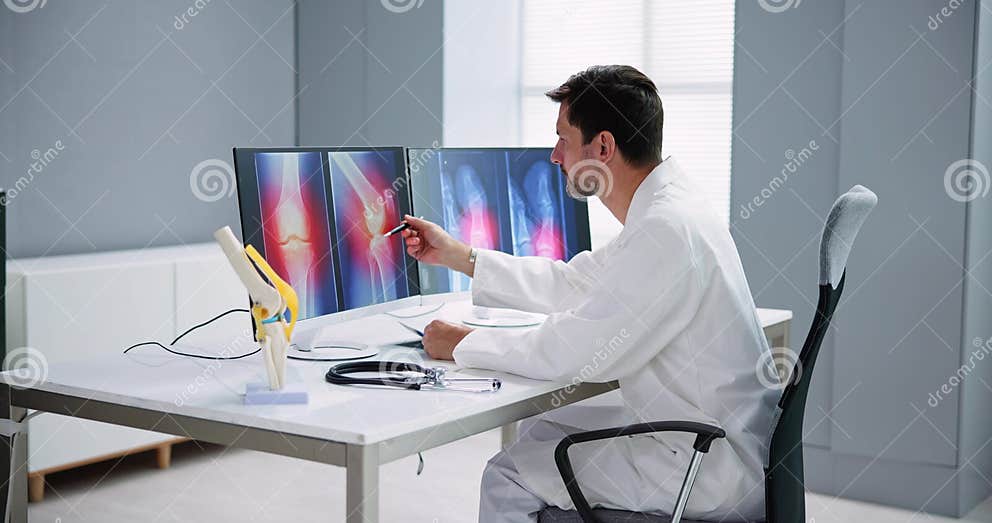 Dentist Using Computer Technology Dental Software Stock Photo - Image ...