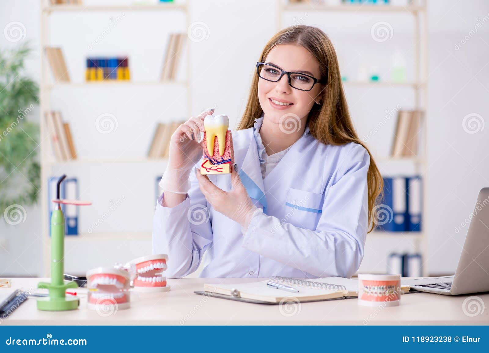 The Dentistry Student Practicing Skills in Classroom Stock Photo ...