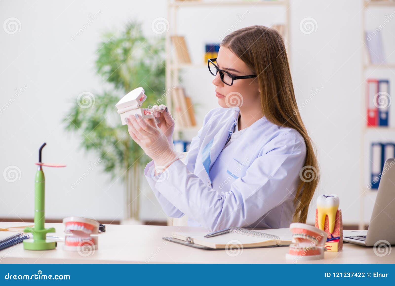 The Dentistry Student Practicing Skills in Classroom Stock Photo ...