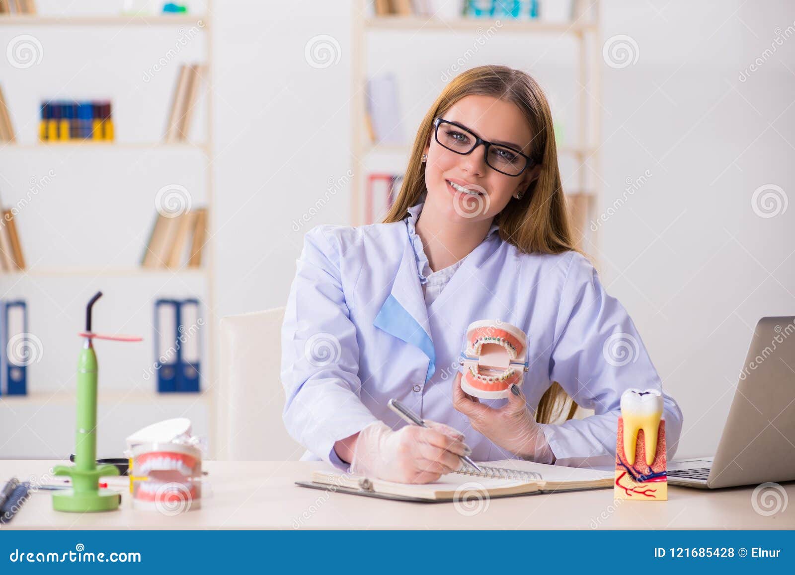 The Dentistry Student Practicing Skills in Classroom Stock Photo ...