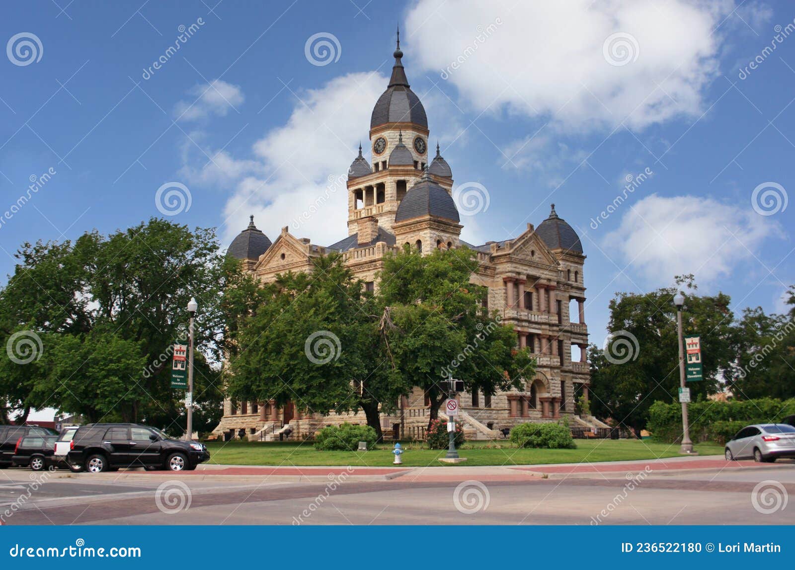 Denton County Courthouse in Downtown Denton, TX Stock Photo - Image of ...