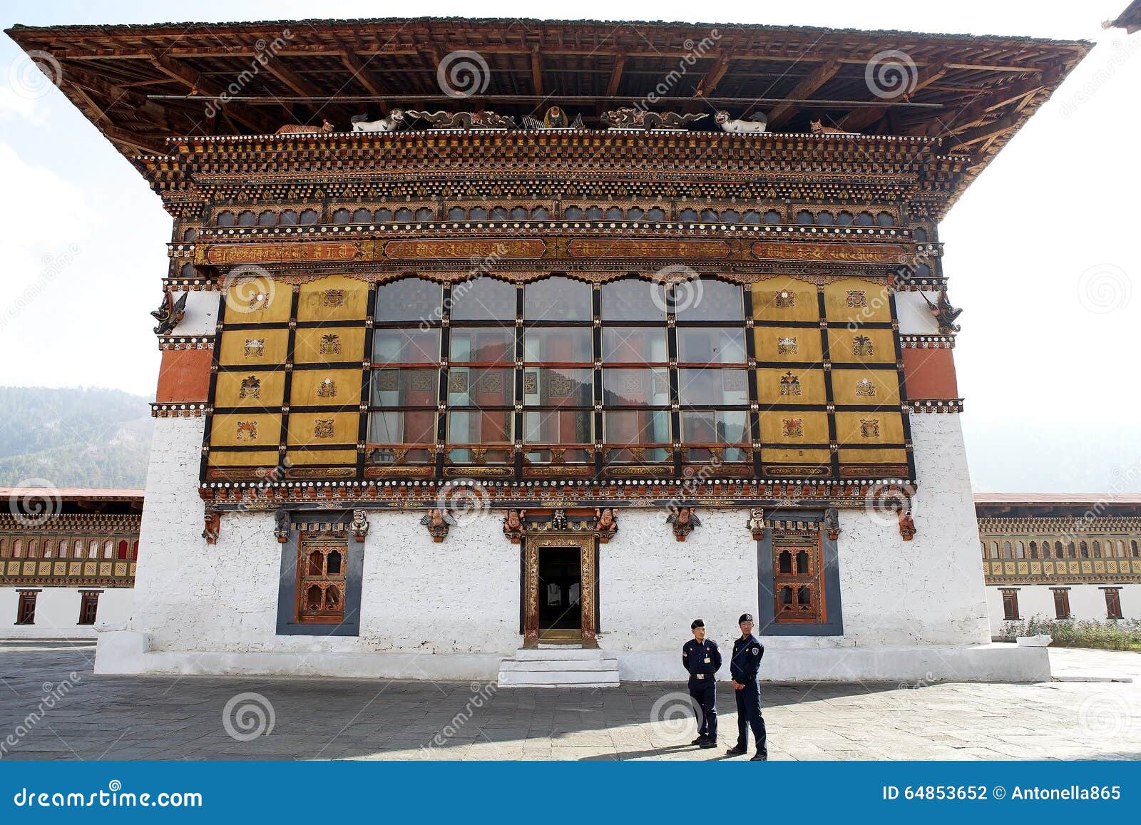 Dentro Do Trashi Chhoe Dzong, Thimphu, Butão Fotografia Editorial ...
