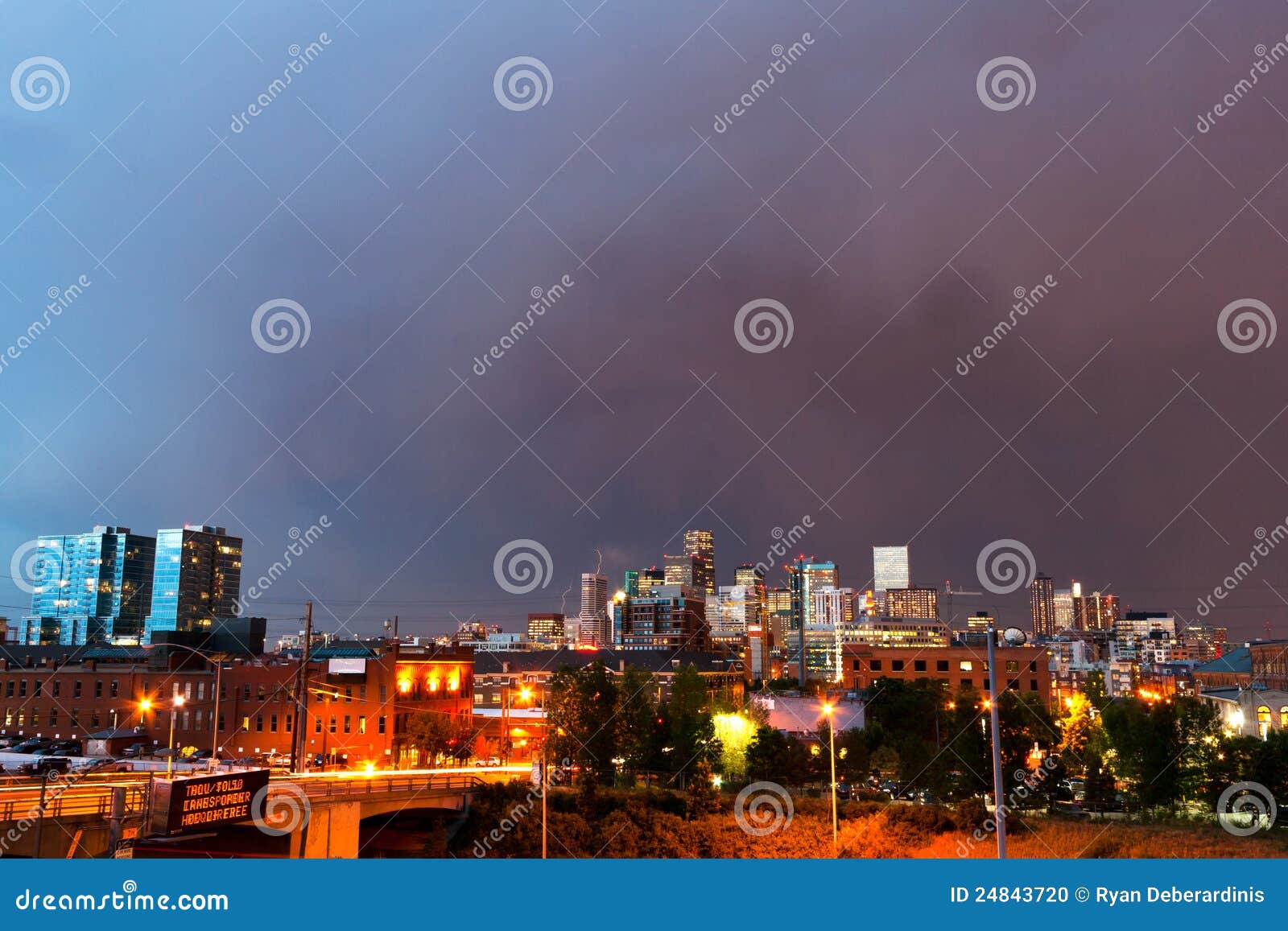 Denver Colorado Skyline at Dusk Stock Photo - Image of light, beautiful ...