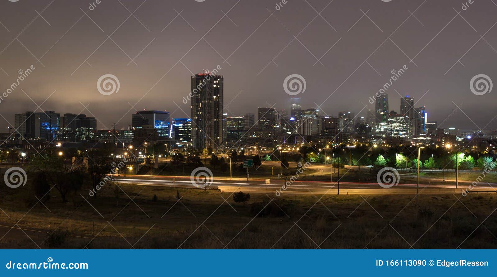 Denver Skyline Noir stock photo. Image of denver, noir - 166113090
