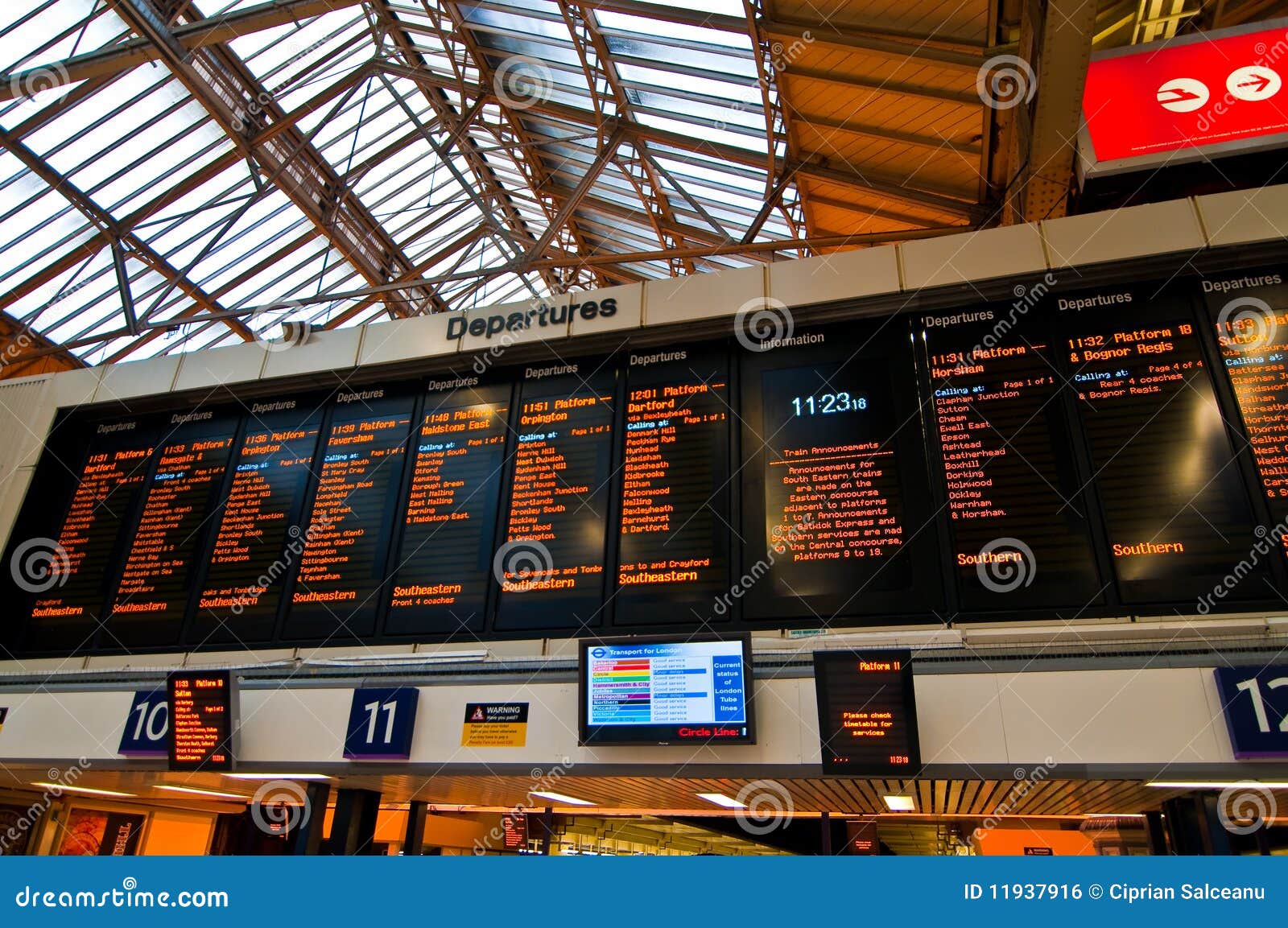 Departures Board in the London Train Station Editorial Photo - Image of ...