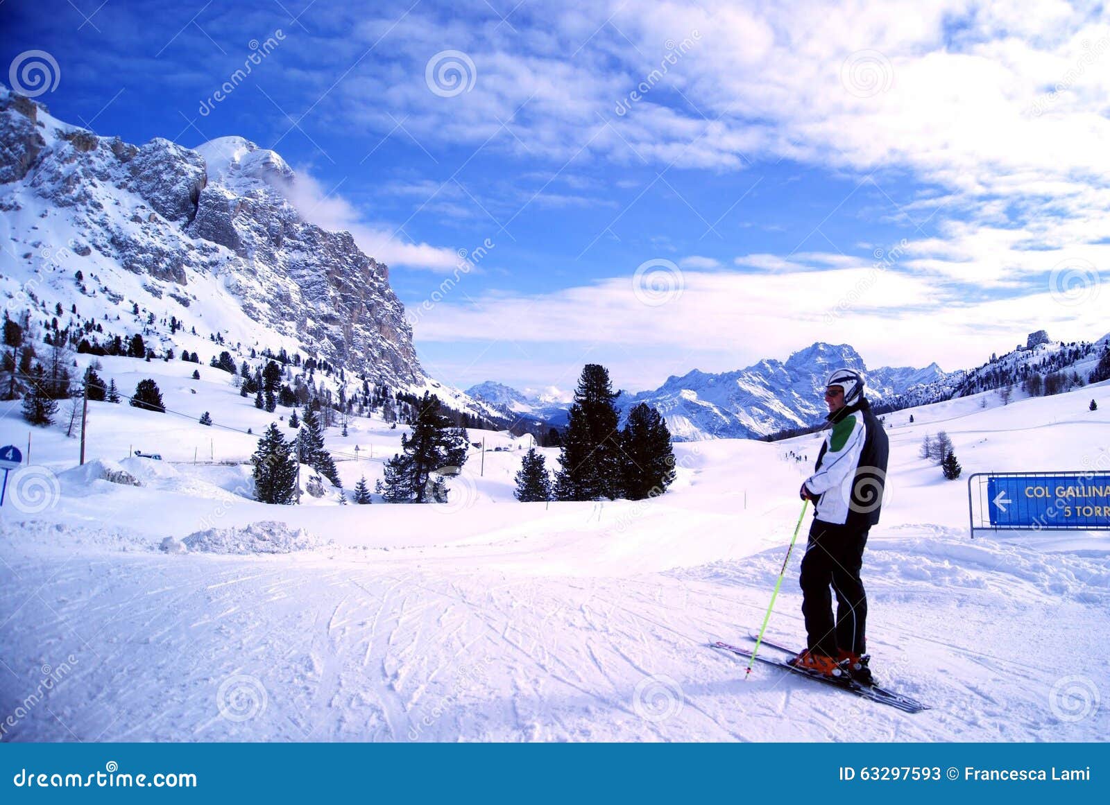 Deporte de invierno foto de archivo editorial. Imagen de italia - 63297593