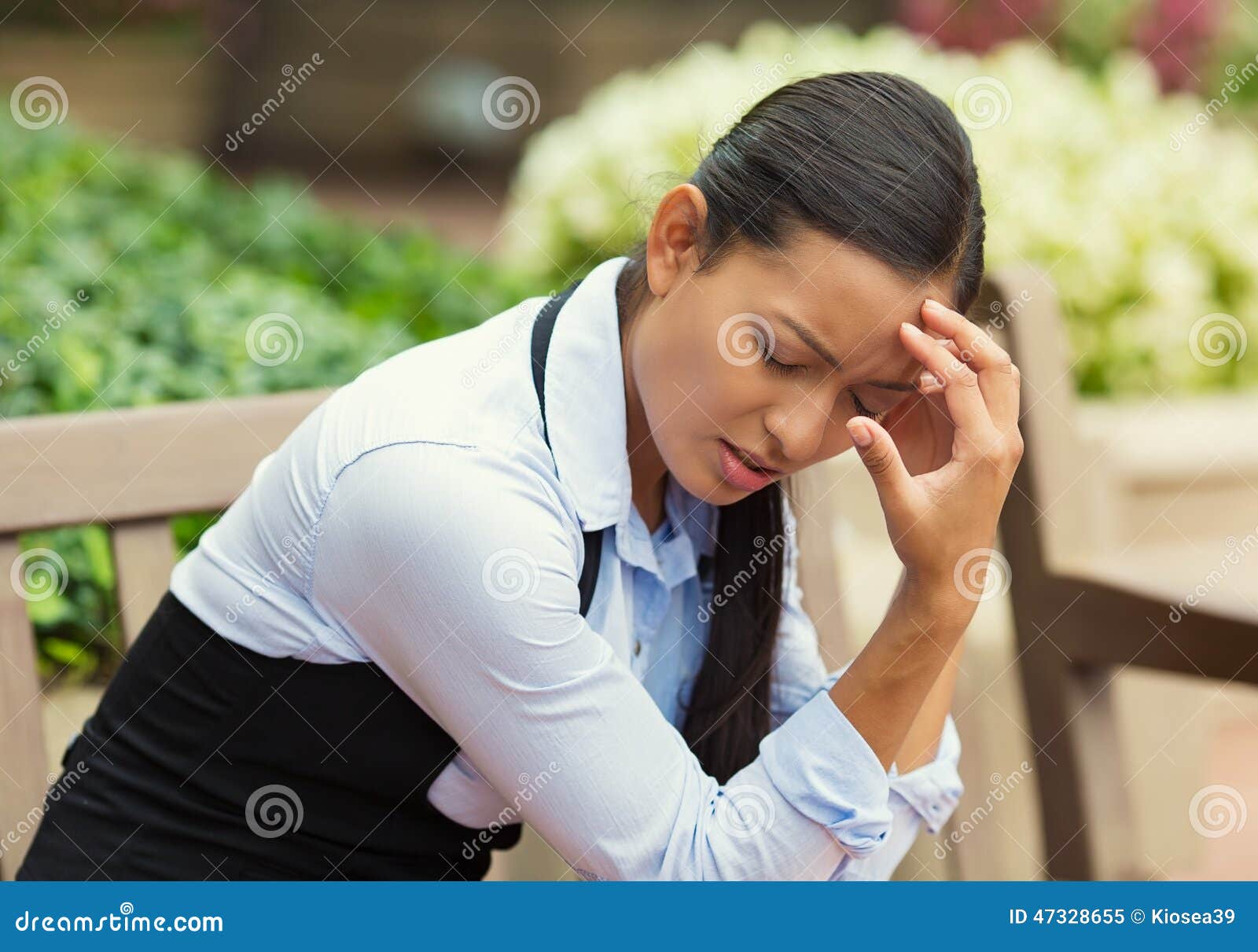 Deprimerad stressad kvinna fotografering för bildbyråer. Bild av ...