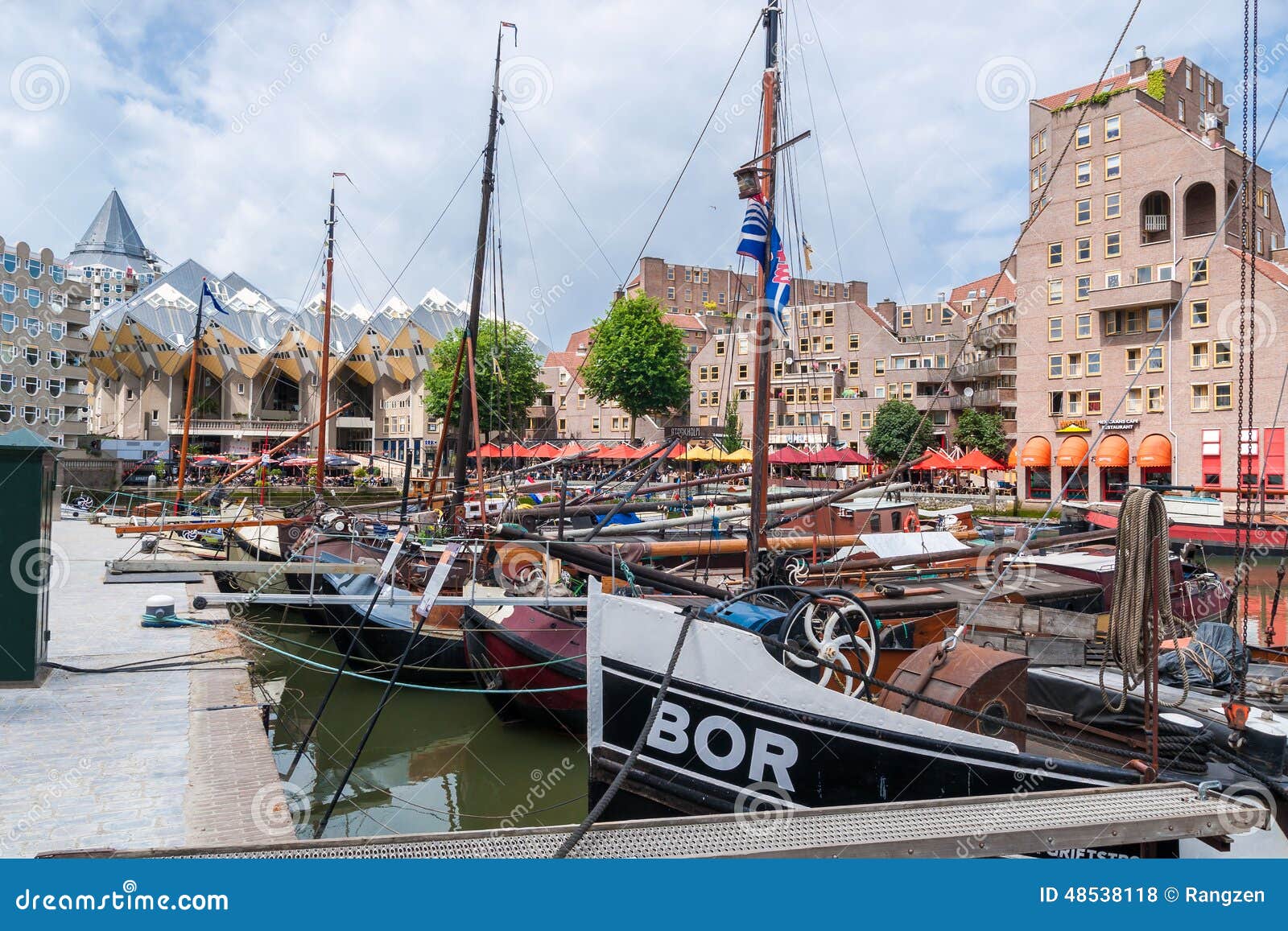 Der Alte Hafen in Rotterdam Redaktionelles Stockfoto - Bild von ...