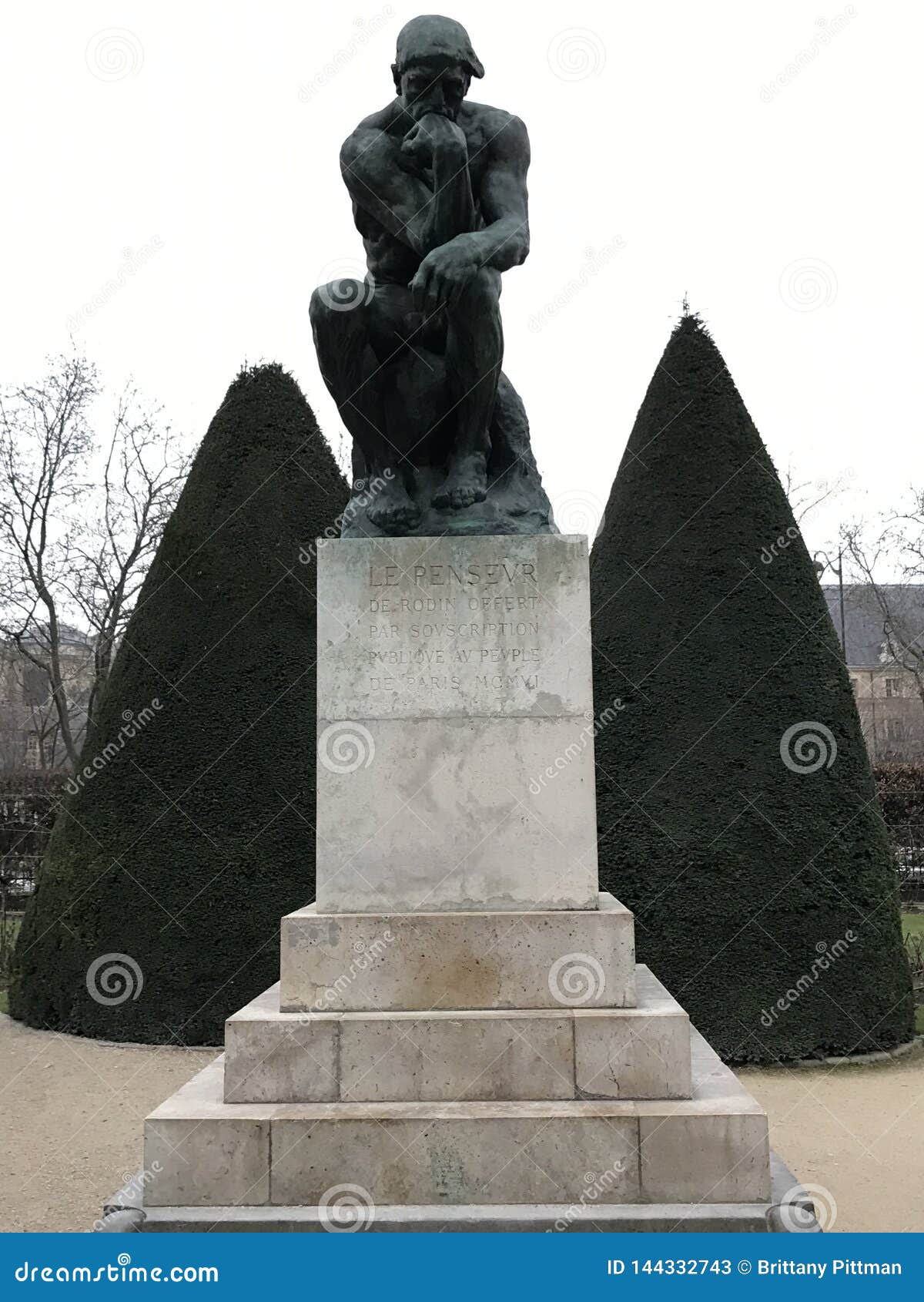 Der Denker Rodin redaktionelles stockfoto. Bild von statue - 144332743