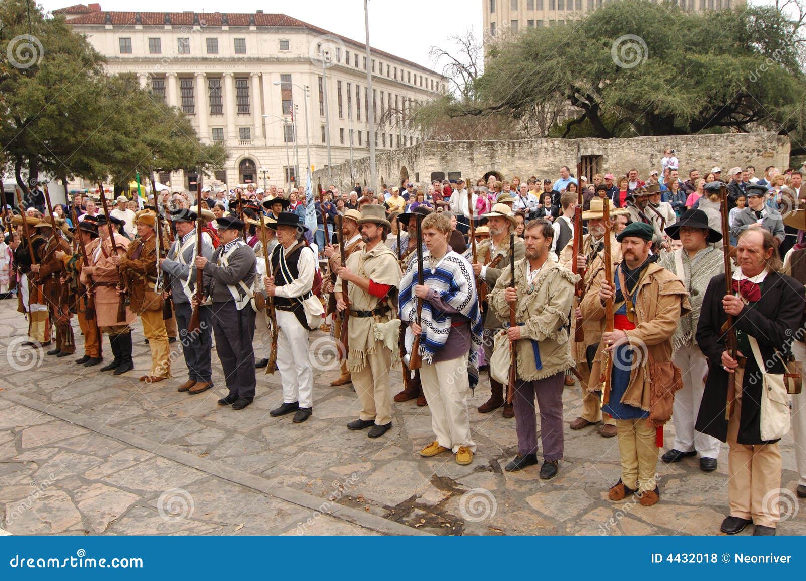 Der Gruß redaktionelles stockfoto. Bild von umdrehung - 4432018