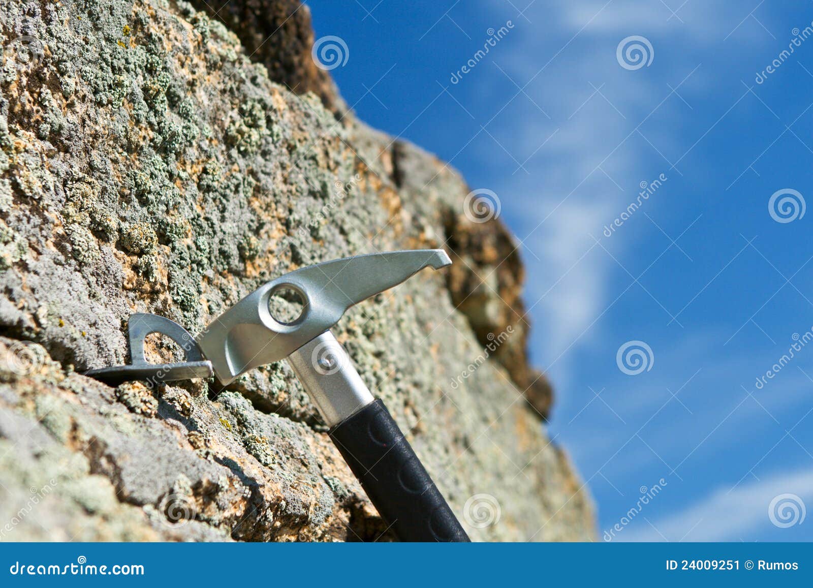 Der Hammer Hammert in Haken in Felsen Stockbild - Bild von sport, berg ...
