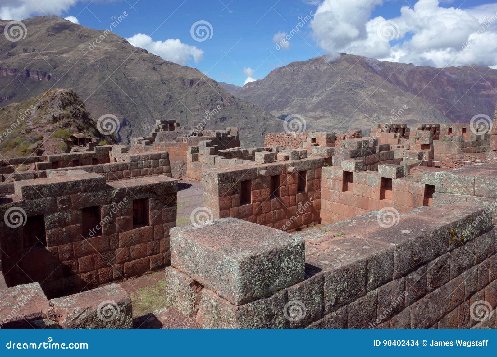 Der Inti Watana-Tempelkomplex Stockfoto - Bild von inka, amerika: 90402434