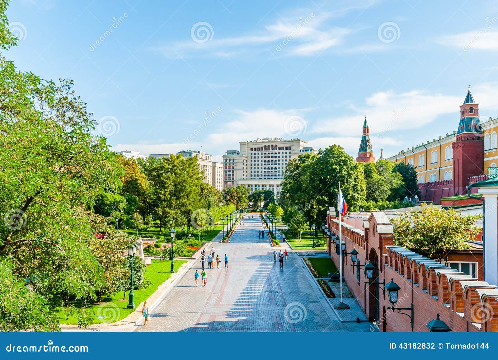 Der Kreml-Ausflug 5: Alexander-Garten Des Kremls Redaktionelles ...