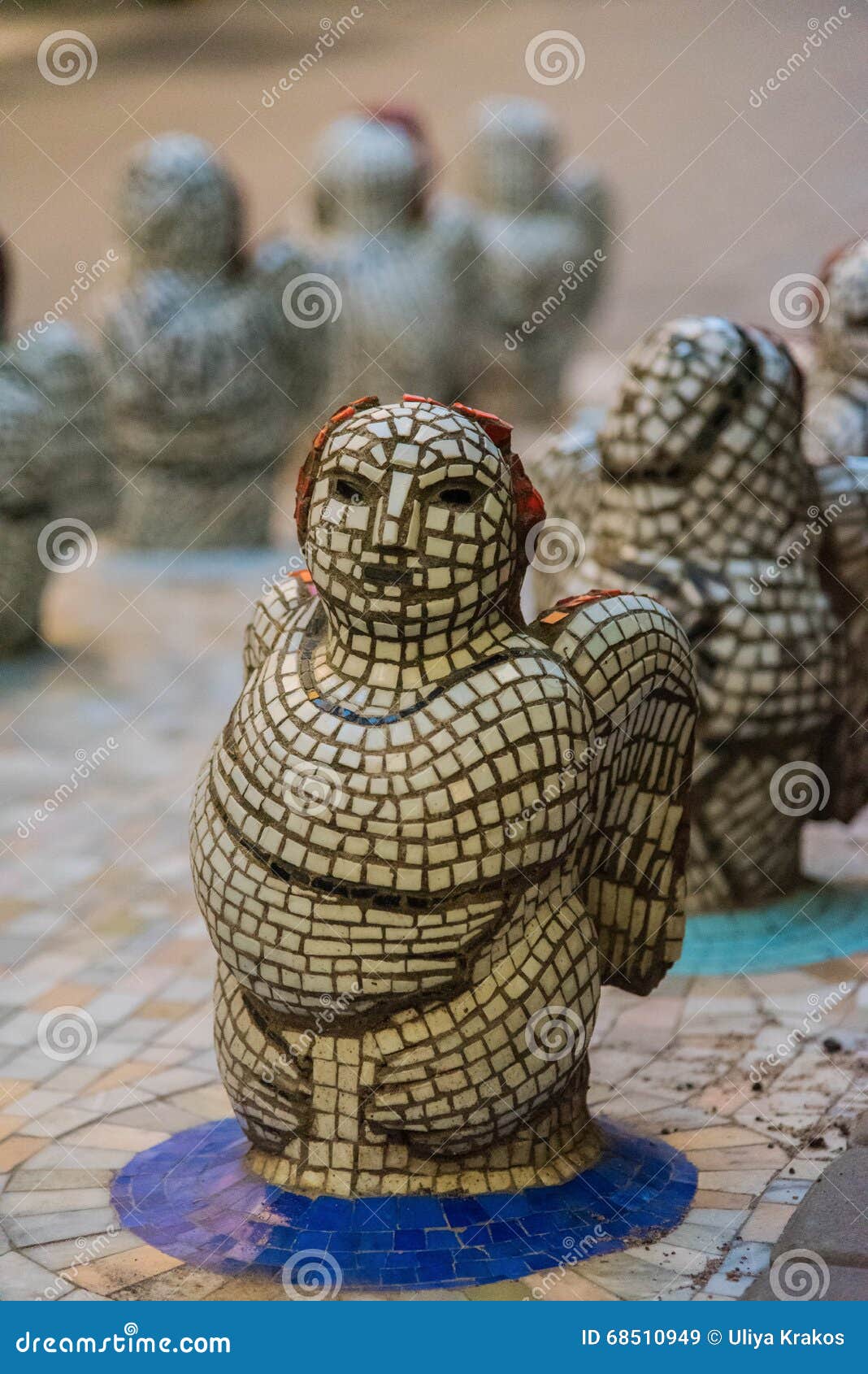 Der Weibliche Engel Des Farbigen Mosaiks Stockbild - Bild von ...