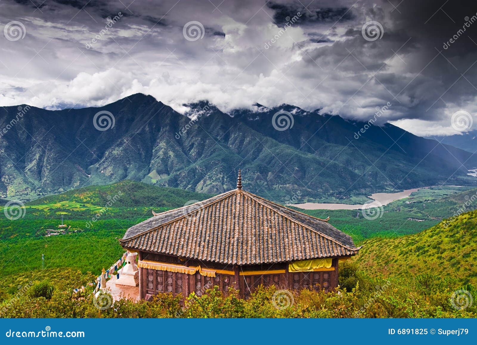 Der Yangtze-Fluss Und Der Pavillion Stockbild - Bild von chinesisch ...