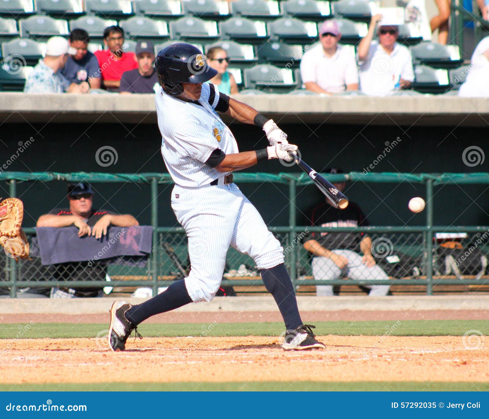 Derek Toadvine, Charleston RiverDogs Editorial Image - Image of league ...
