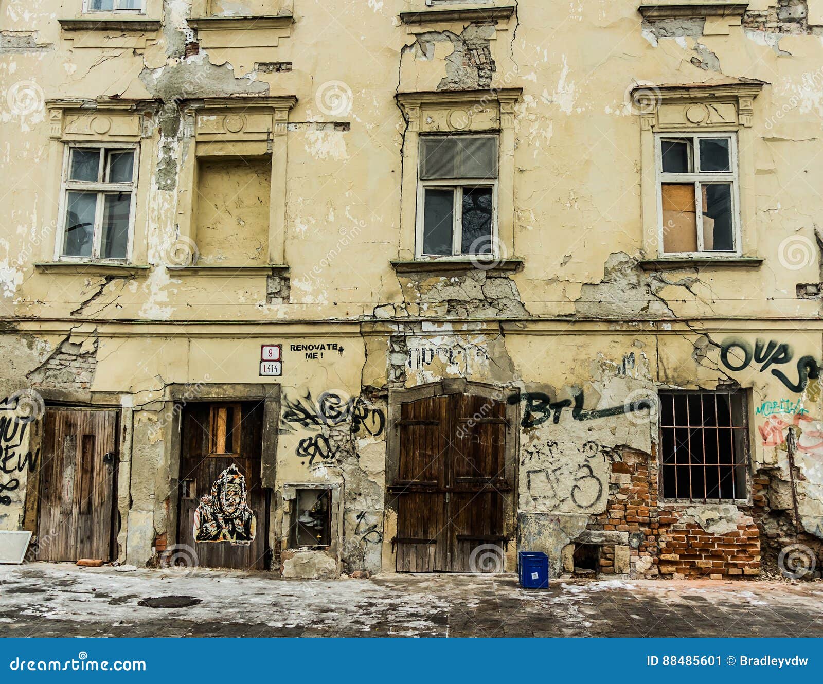 Derelict Building And Overgrown Train Tracks Birkenhead Docks Wirral ...