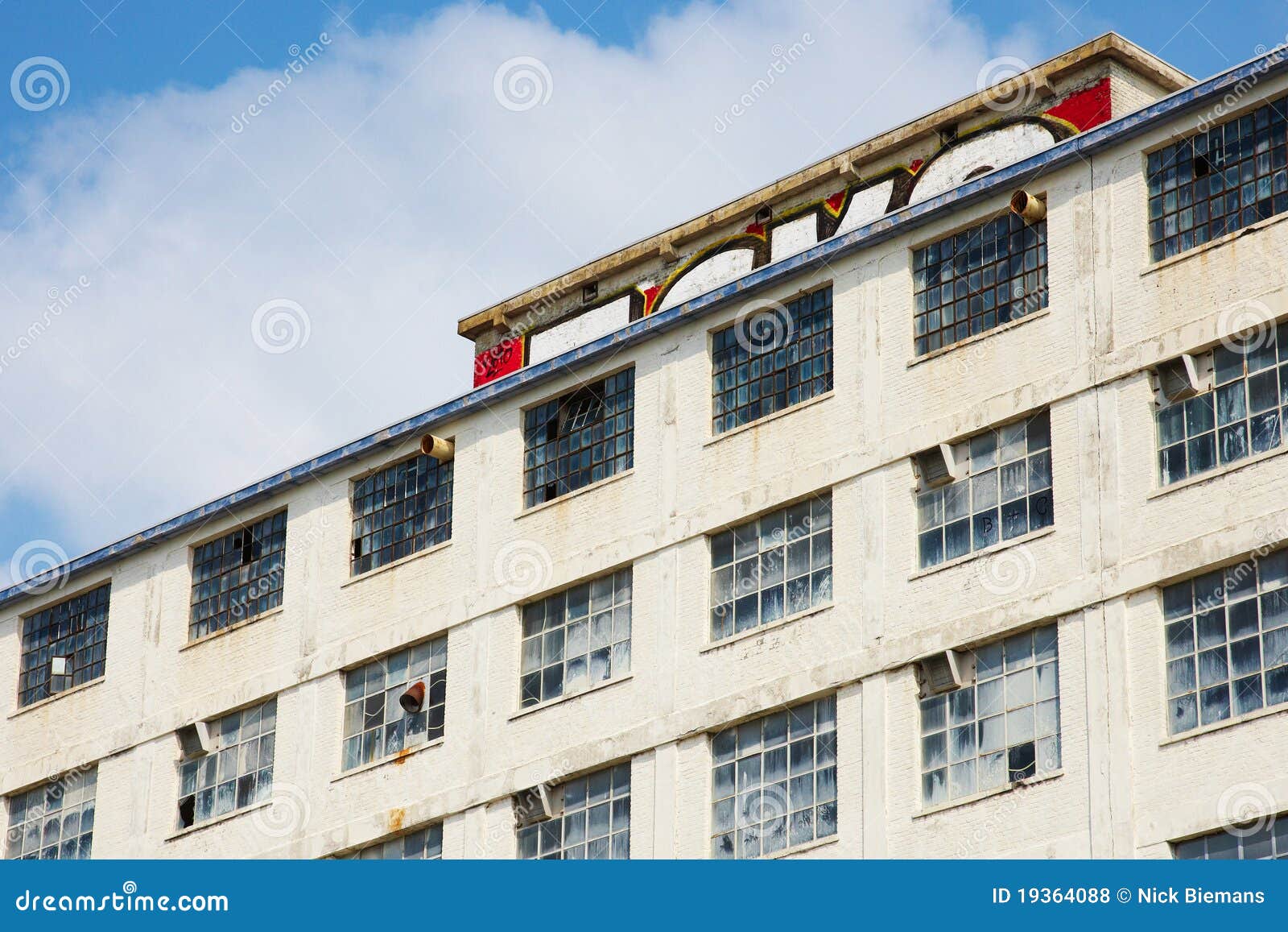 Derelict factory building stock photo. Image of smashed - 19364088