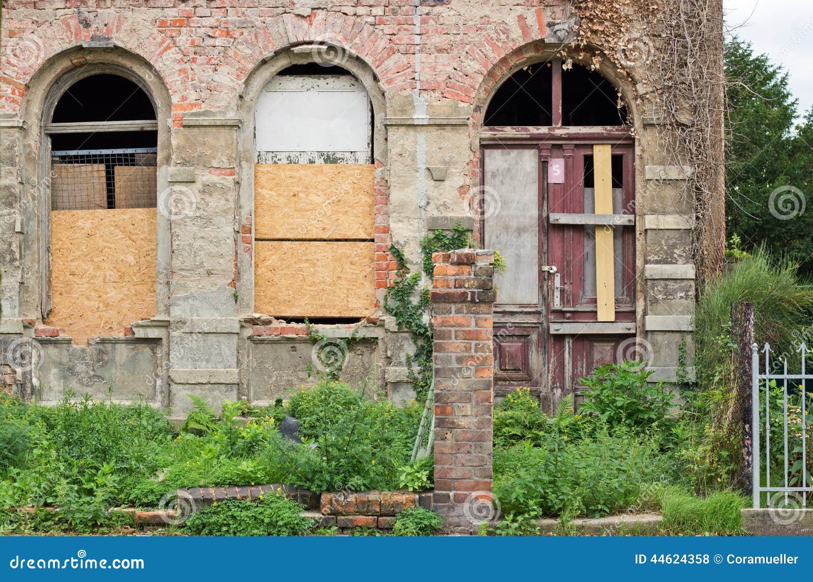 Derelict house stock photo. Image of dilapidated, door - 44624358